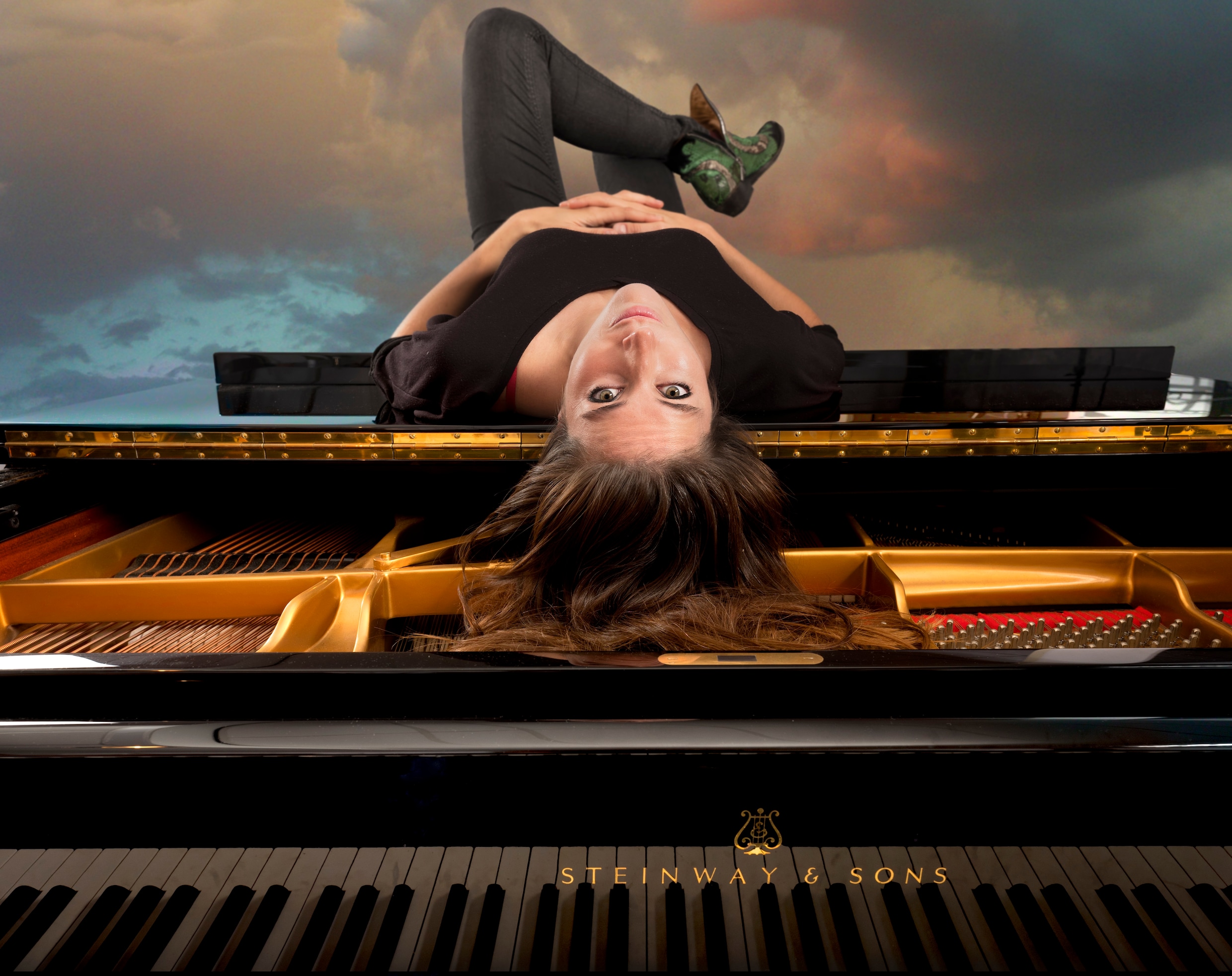 Iris Hond: 'Ik was het meisje dat alles goed zou maken' | Trouw