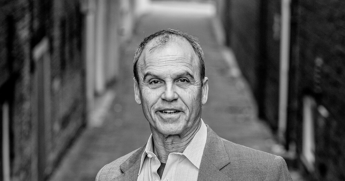 Nederland door de Amerikaanse ogen van schrijver Scott Turow | Trouw