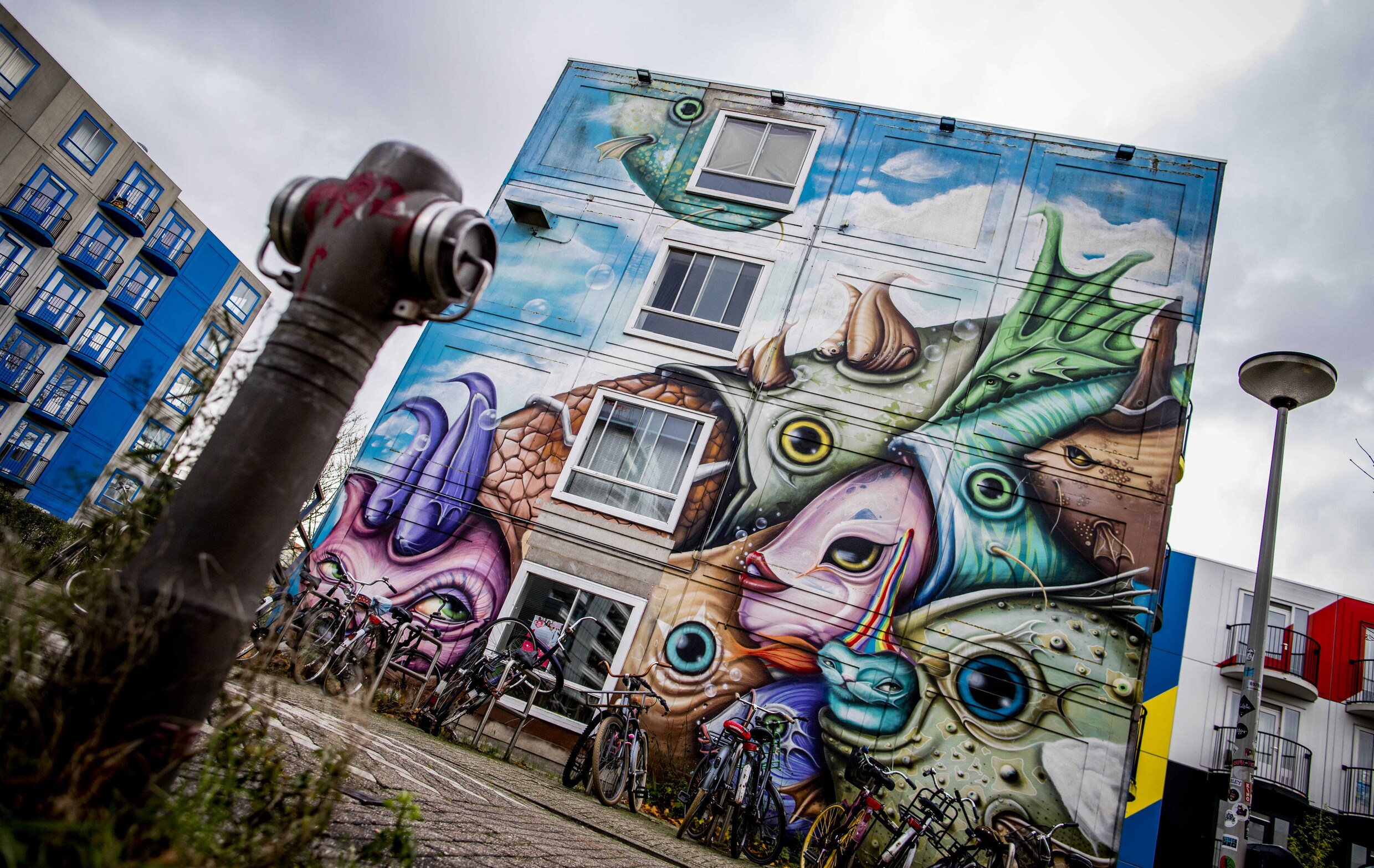 Straattaal begrijpen: waarom het zo vaak met geld te maken heeft | Trouw