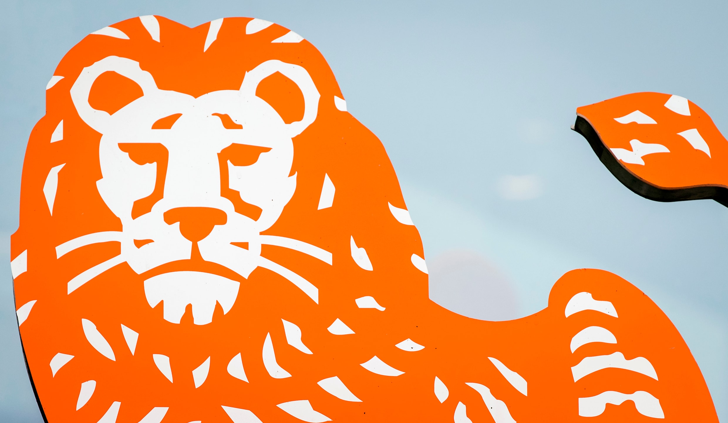 ING helpt rijke Russen via Belgische tak | Trouw