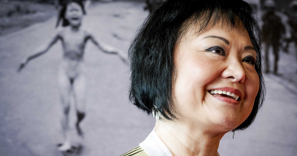 Hoe de foto van napalmmeisje Kim Phuc van een vloek tot een zegen werd | Trouw