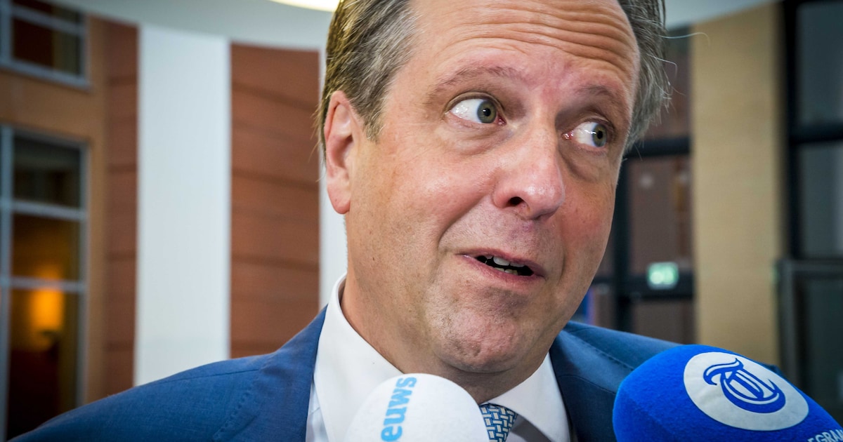 Alexander Pechtold mag problemen bij CBR gaan oplossen | Trouw