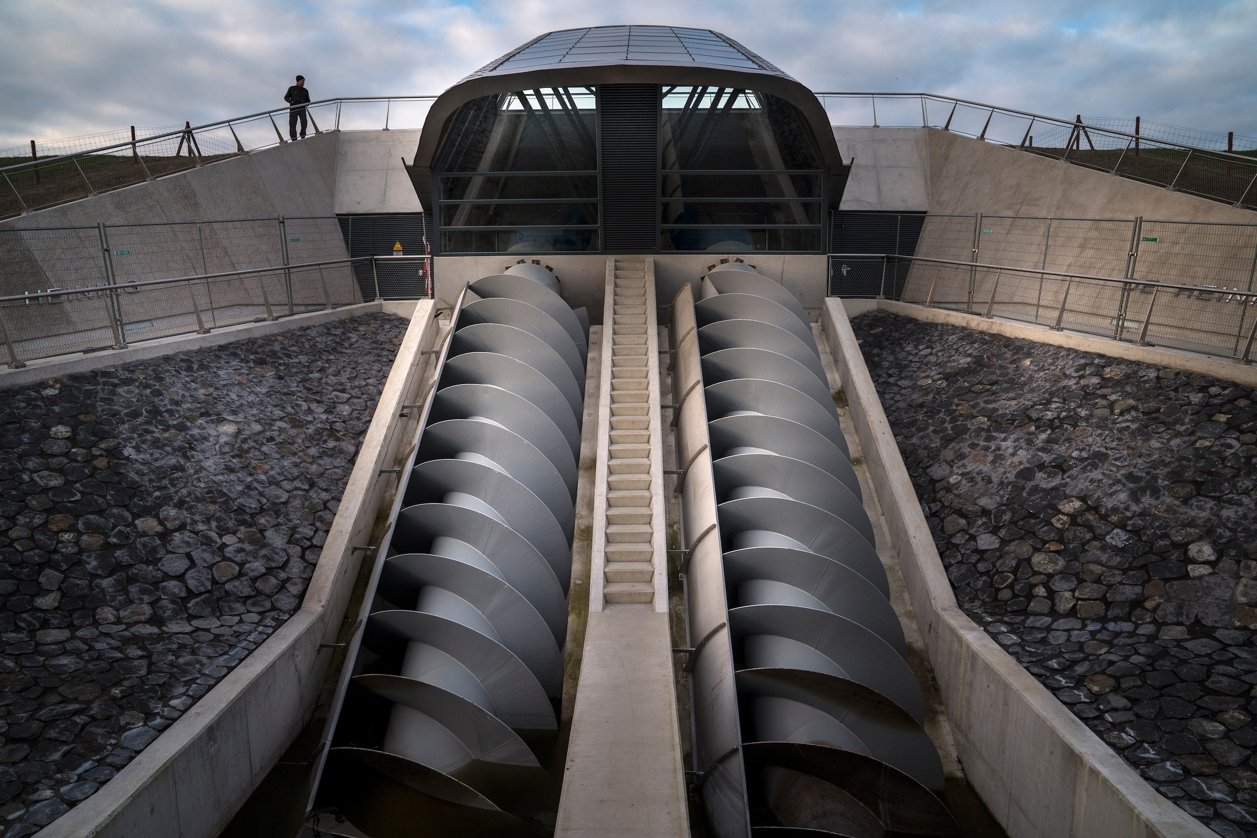 Als het echt gaat hozen, is het noorden van Friesland er klaar voor | Trouw