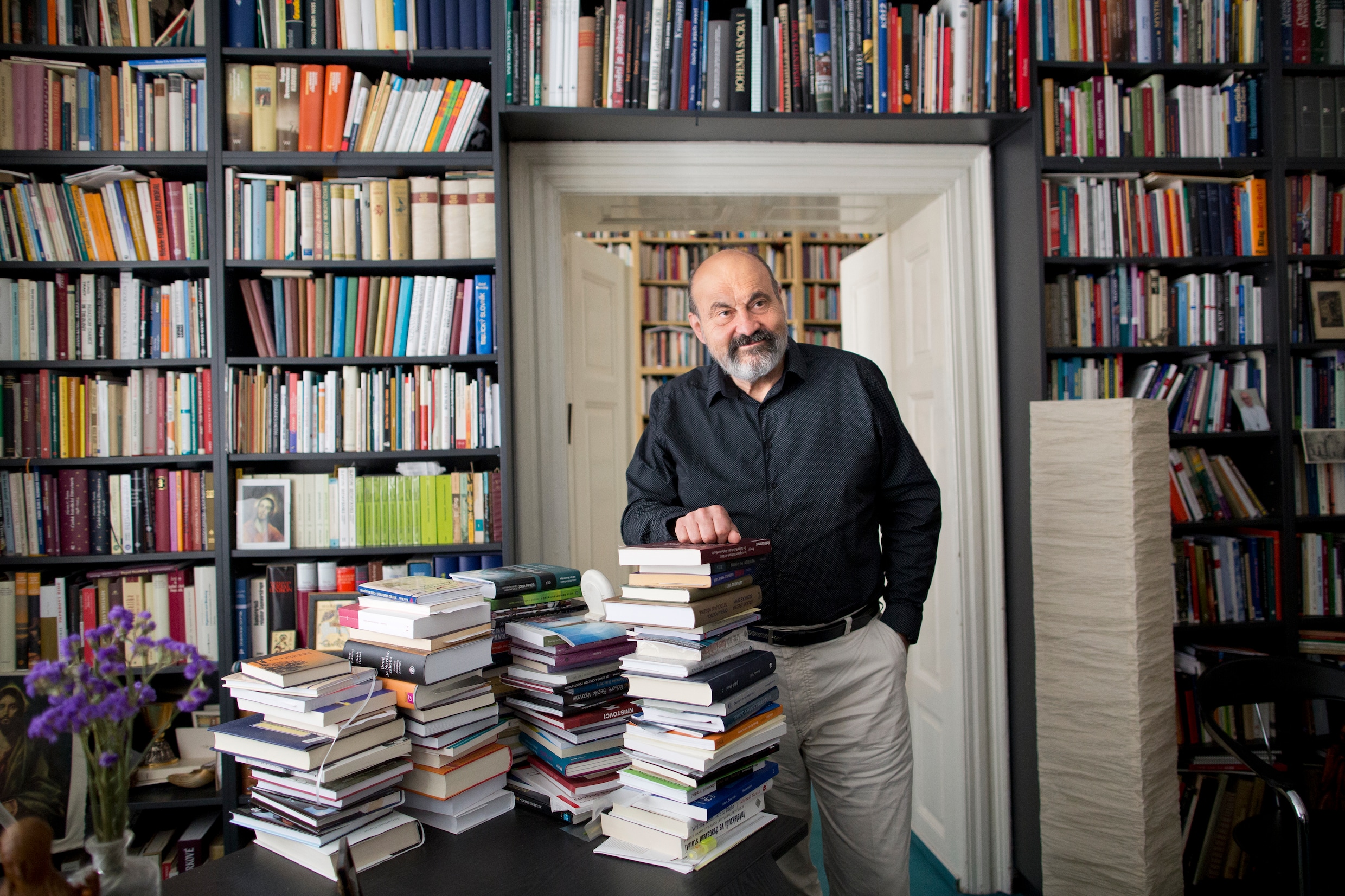 Tomás Halík kan niet geloven in een God zonder imperfecties | Trouw