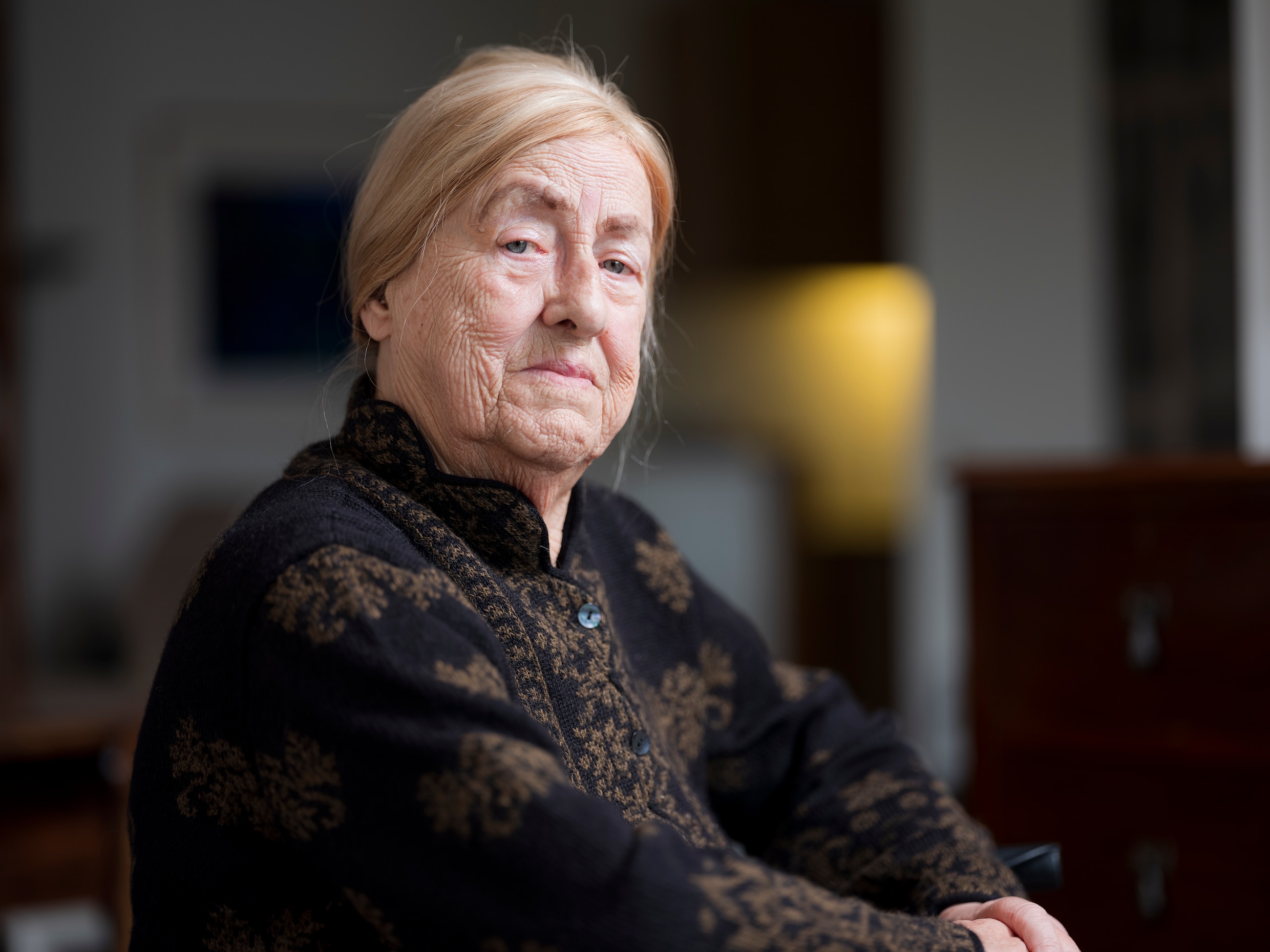 Hoe Roos (9) met haar twee zusjes de Hongerwinter overleefde | Trouw