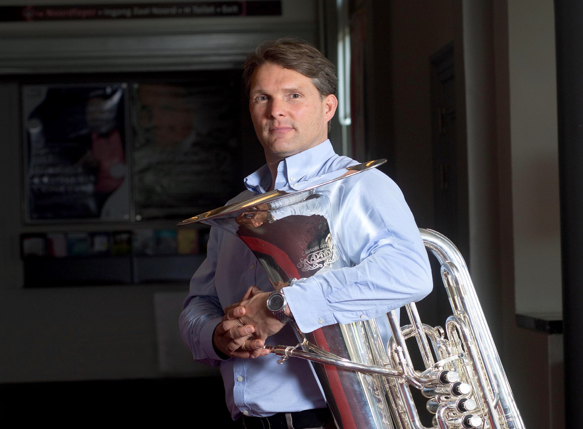 Een tubaspeler soleert bijna nooit, maar Perry Hoogendijk doet het wel ...