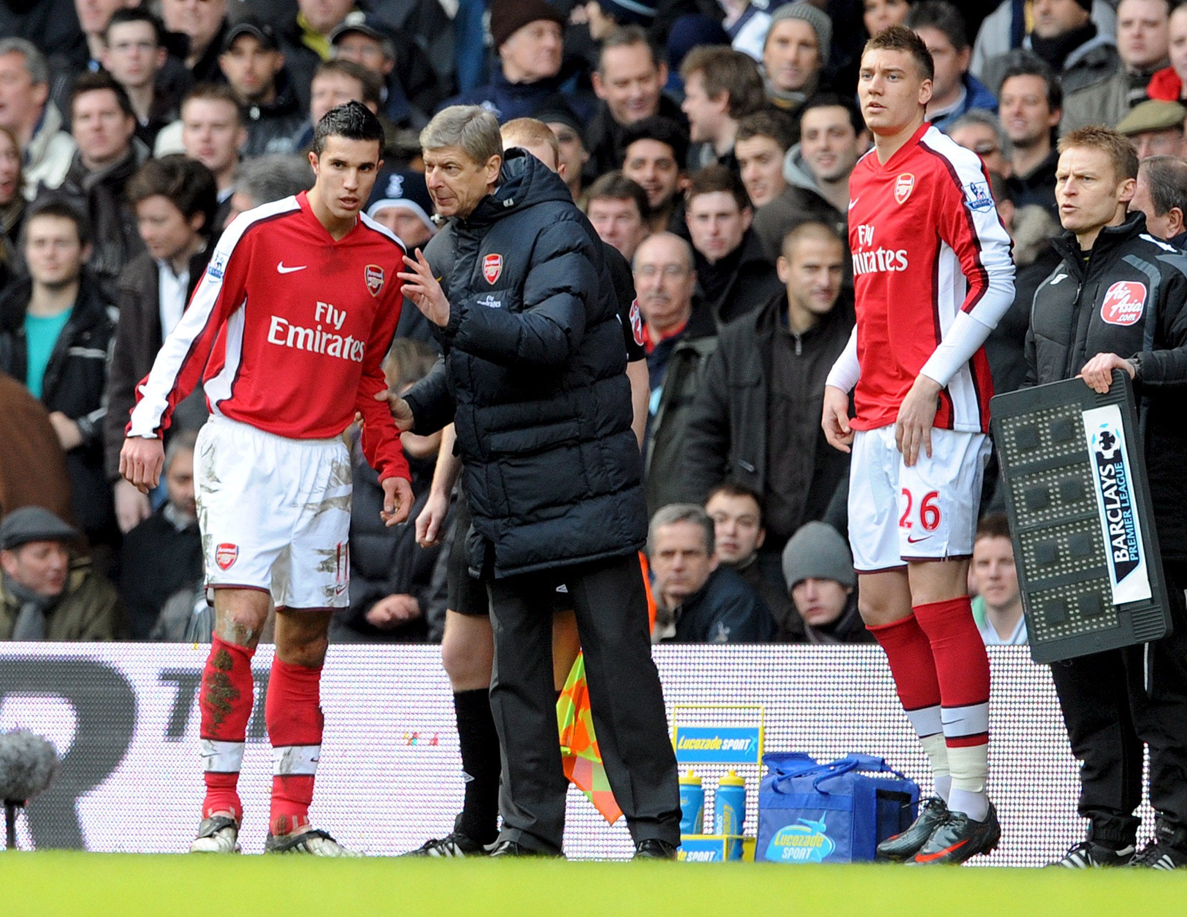 Het afscheid van Robin van Persie, een niet rijk gelauwerde stilist | Trouw