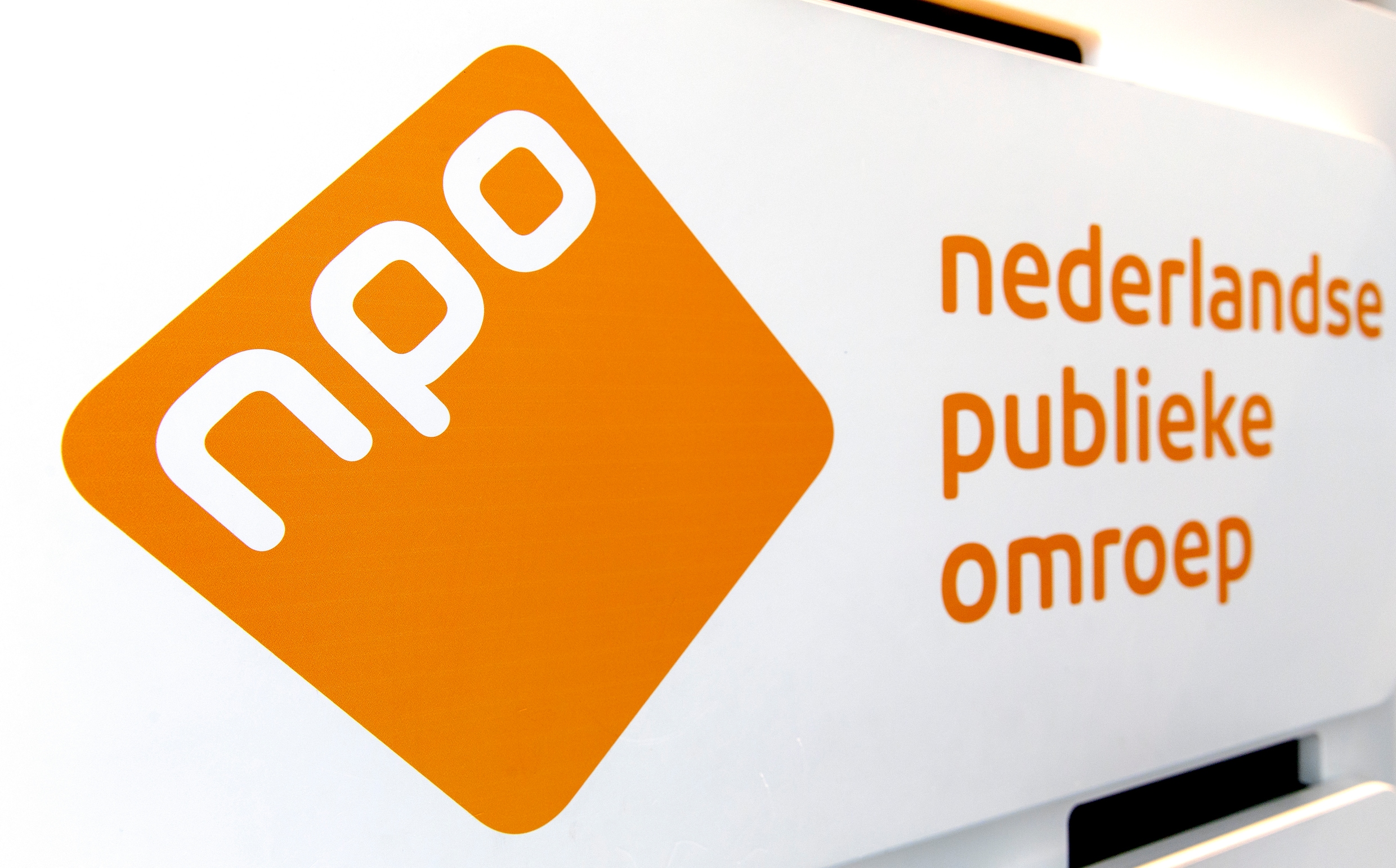 NPO wil af van BVN, tv-zender voor Nederlanders in buitenland | Trouw