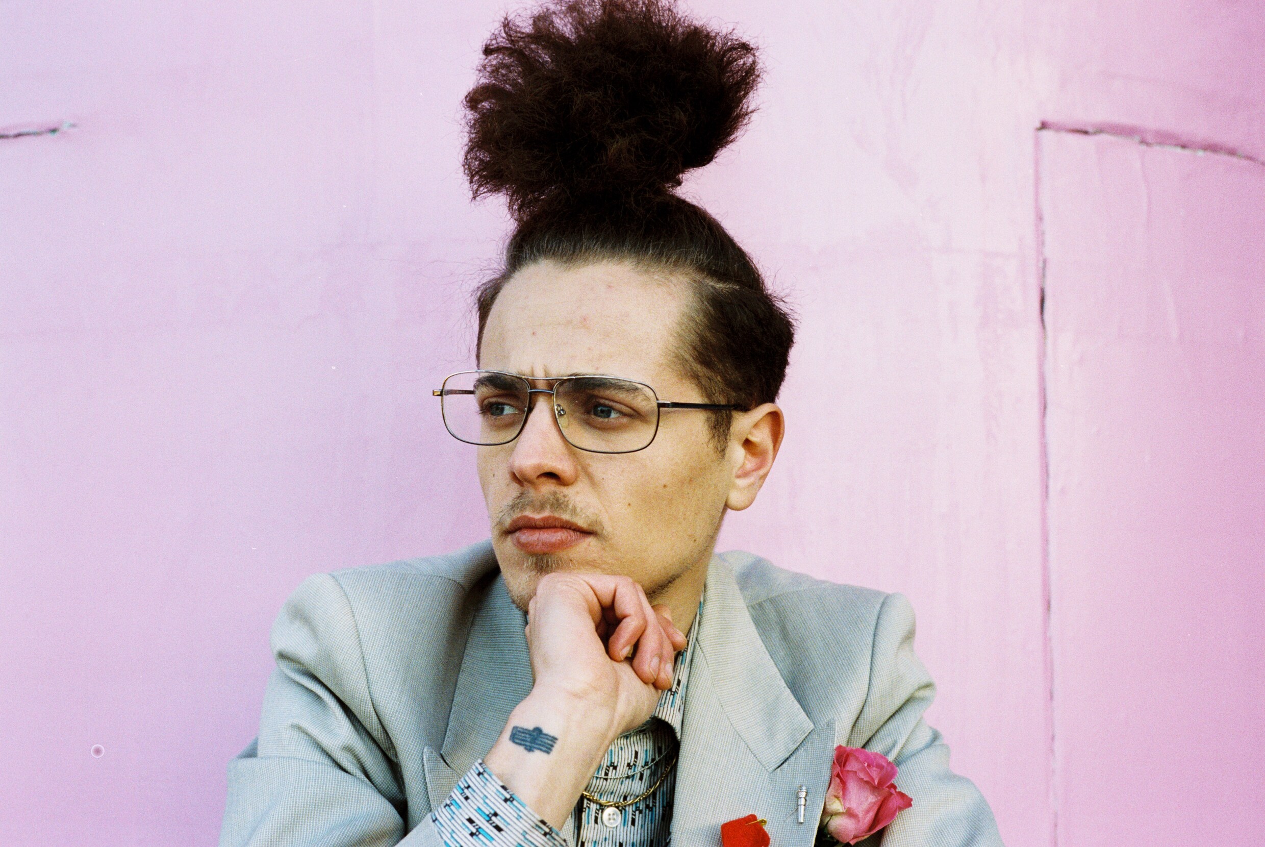 Benjamin Fro (25) rapt over hoge huurprijzen en veryupping in de stad ...