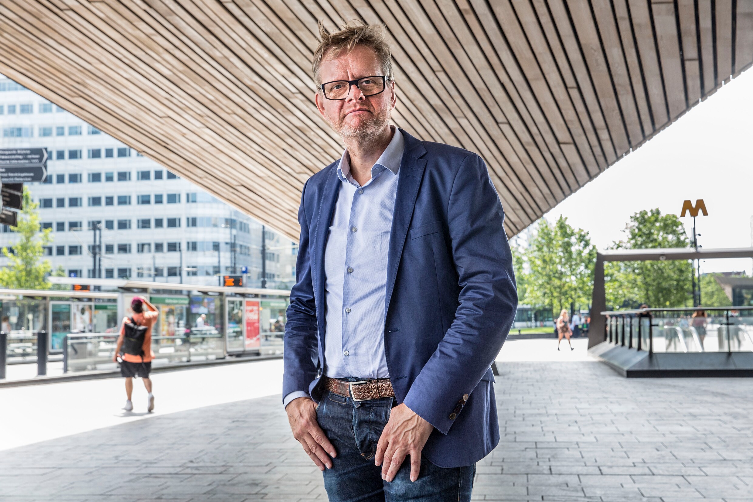 Stuurt minister Koolmees aan op het einde van de UWV-artsen? | Trouw