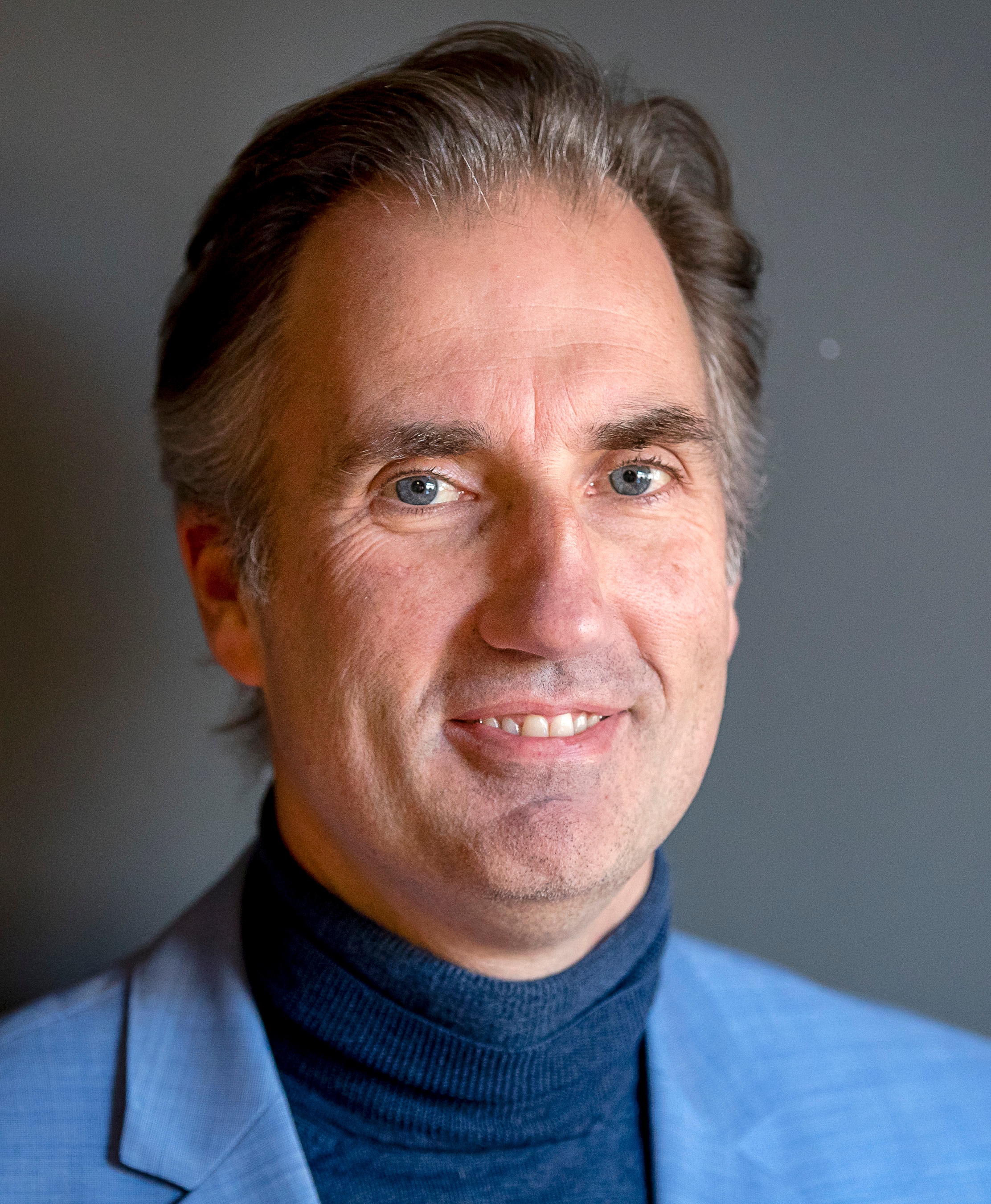 Verloren zoon Paul Frentrop is nu de nieuwe machtige man achter Baudet | Trouw