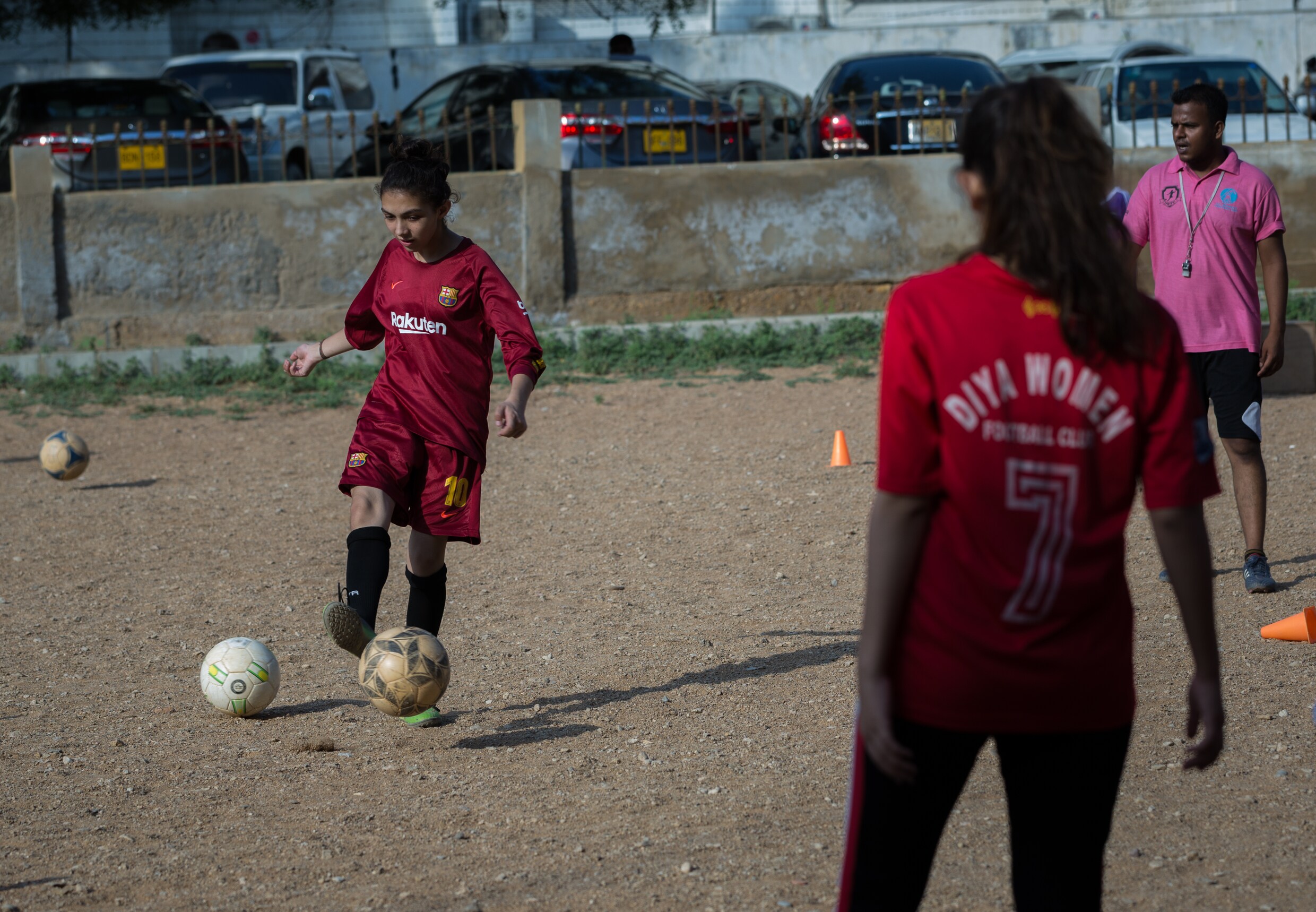 Vrouwenvoetballers strijden in Pakistan tegen ongelijkheid: ‘De droom ...