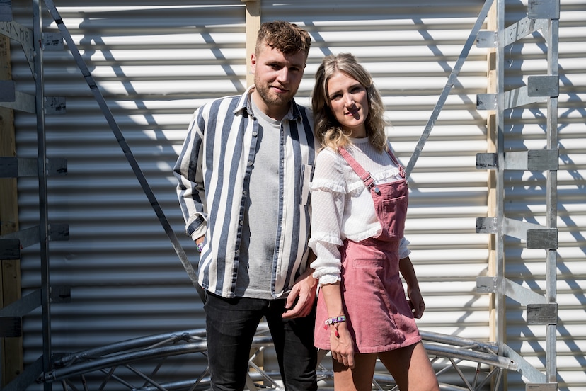 Suzan & Freek zijn schaamteloos gelukkig met elkaar, en dat legt ze ...