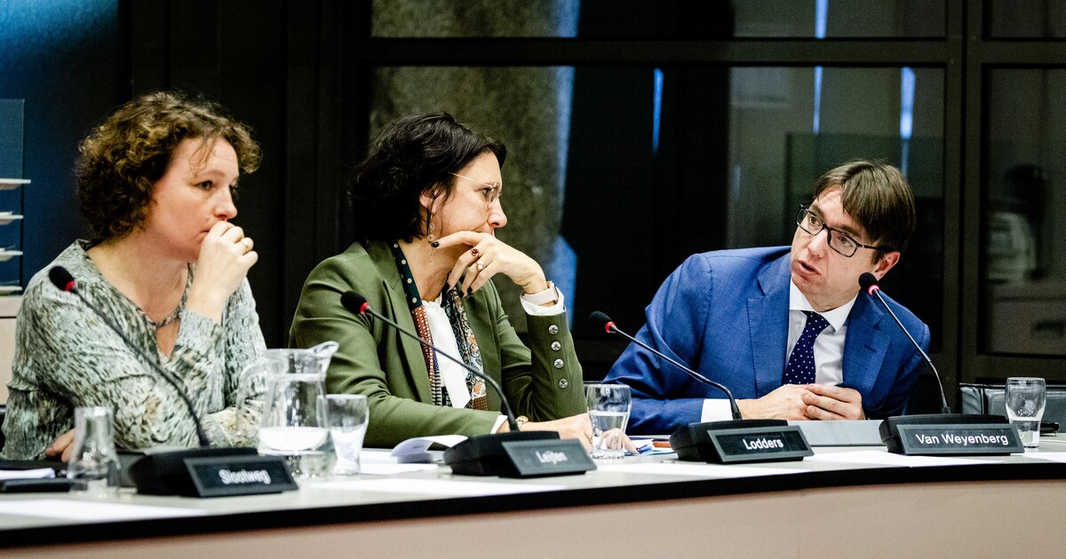 Tweede Kamer ruziet over de afhandeling van de toeslagenaffaire | Trouw