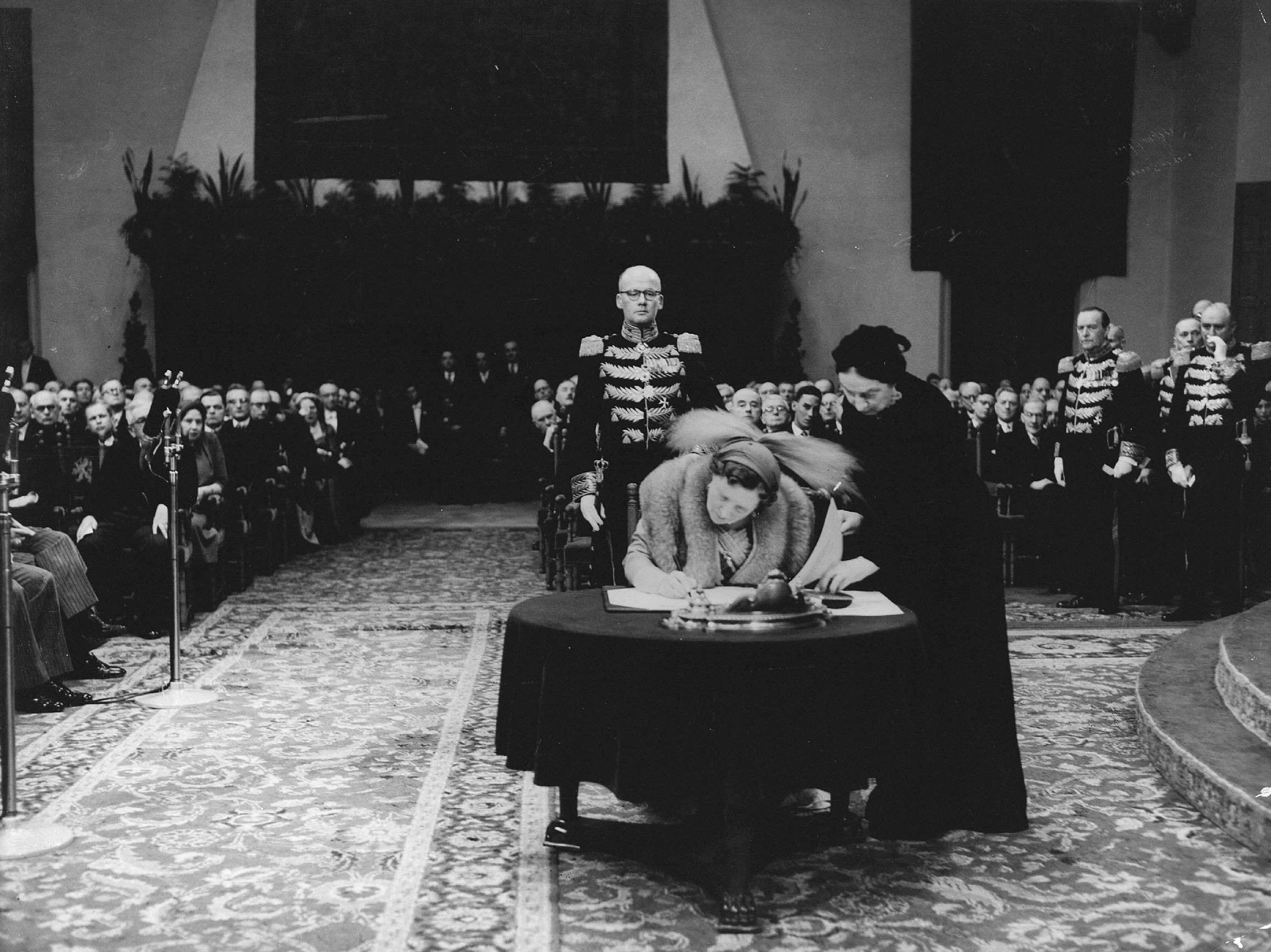 Het ‘lijpe’ Statuut houdt het Koninkrijk al 65 jaar bijeen; reden voor ...