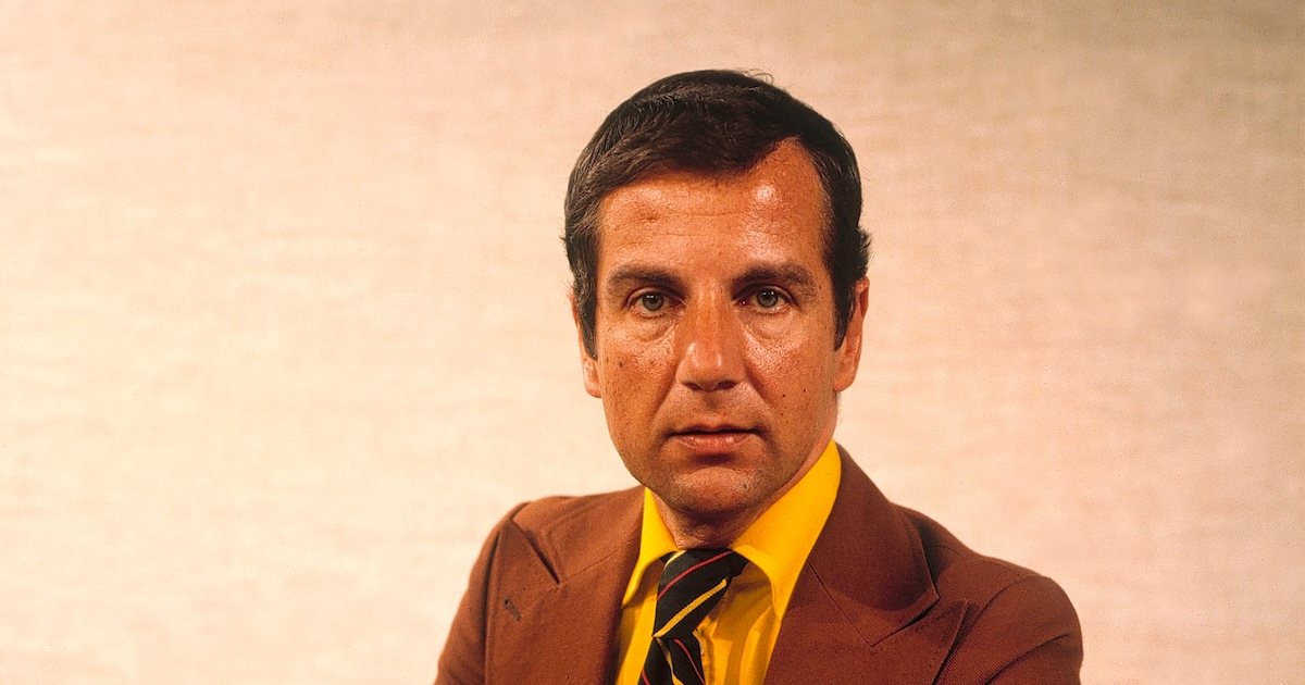 Van onberispelijke nieuwslezer tot cultfiguur | Trouw