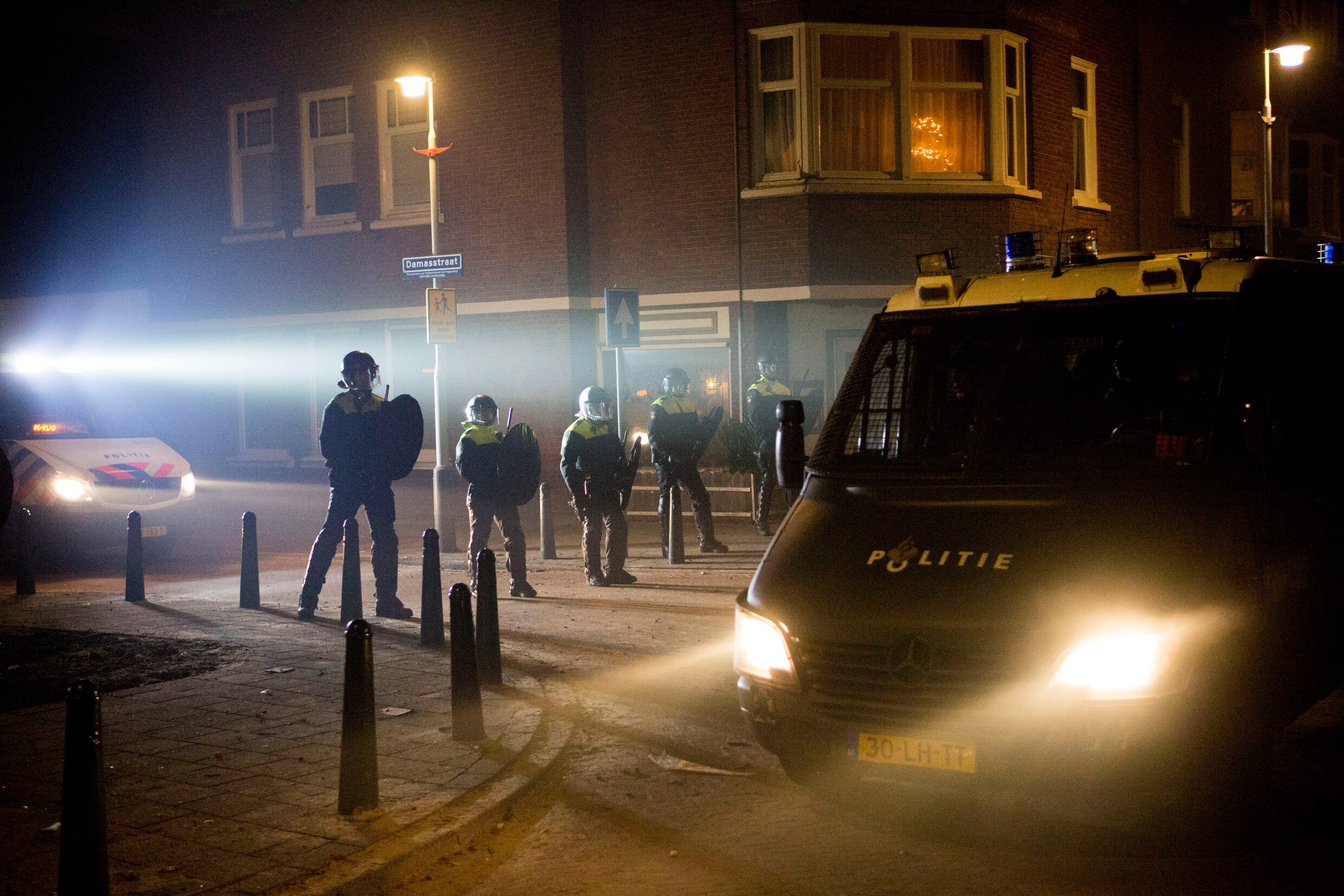 Wie naar de cijfers kijkt, ziet problemen met oud en nieuw eigenlijk al ...