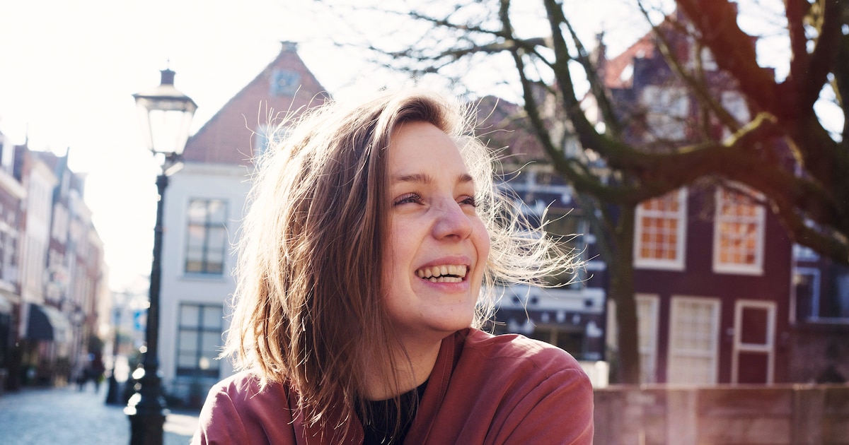 Kunstenaar Elise ’t Hart ziet het al helemaal voor zich: mensen die bij ...