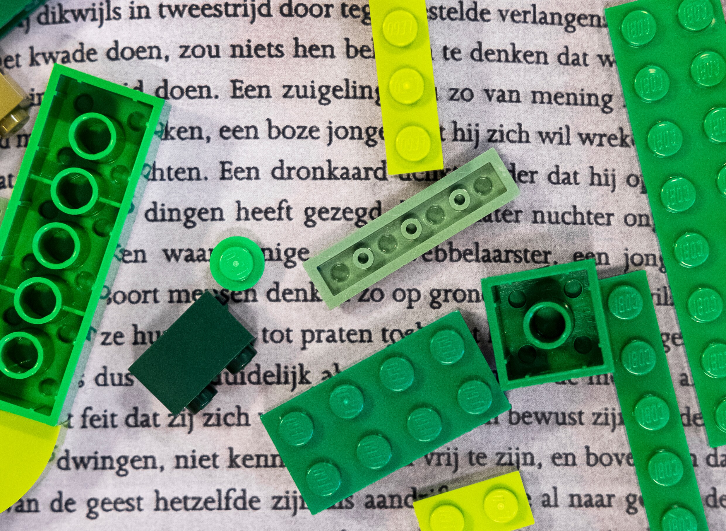 Leerlingen leren filosoferen met Lego | Trouw