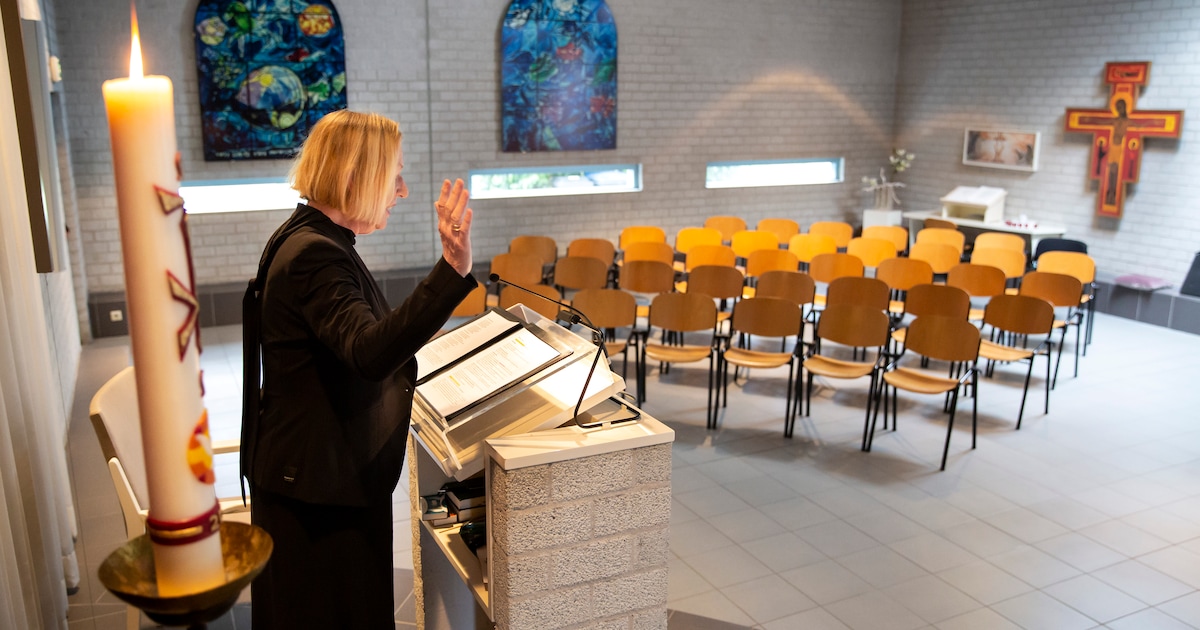 Ontkerkelijking stokt voor het eerst sinds lange tijd | Trouw