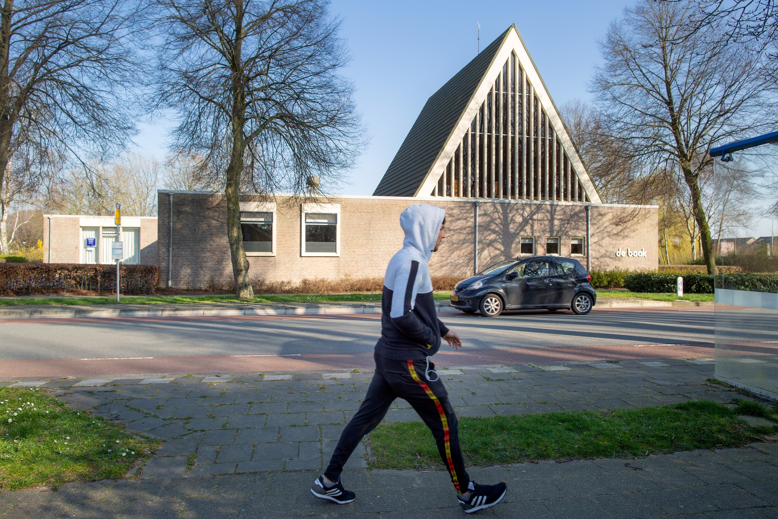 De besmette predikant van Hasselt klimt weer op de kansel | Trouw