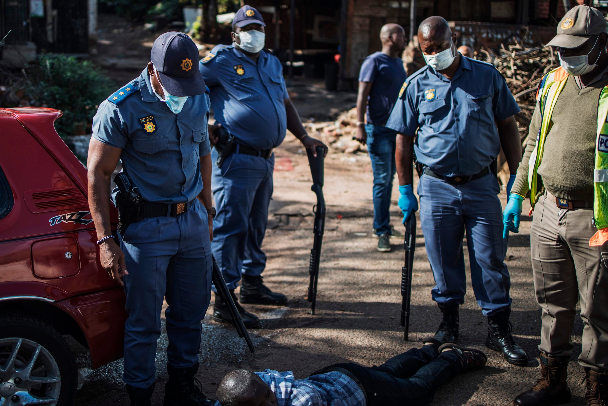Waarom in Zuid-Afrika de lockdown gepaard gaat met een drooglegging ...