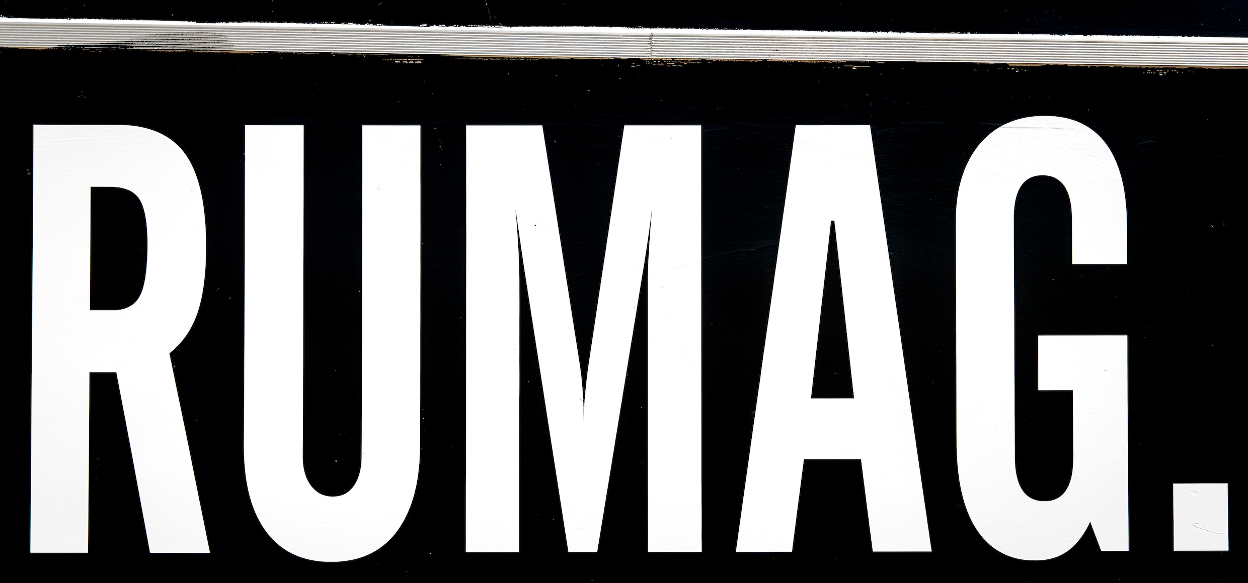 CEO van Rumag per direct weg na coronarel | Trouw