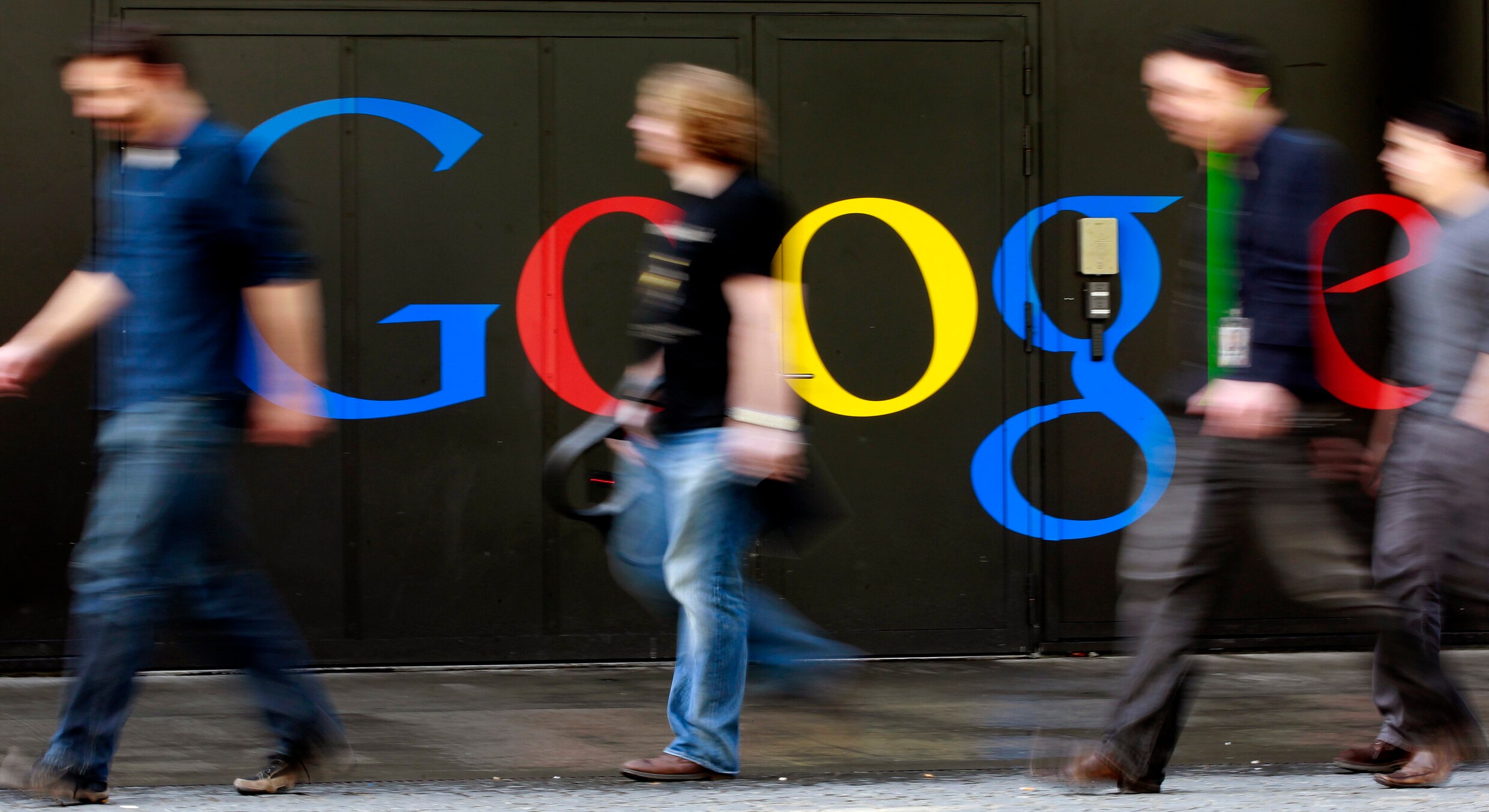 Record Google: miljard bezoekers in mei | Trouw