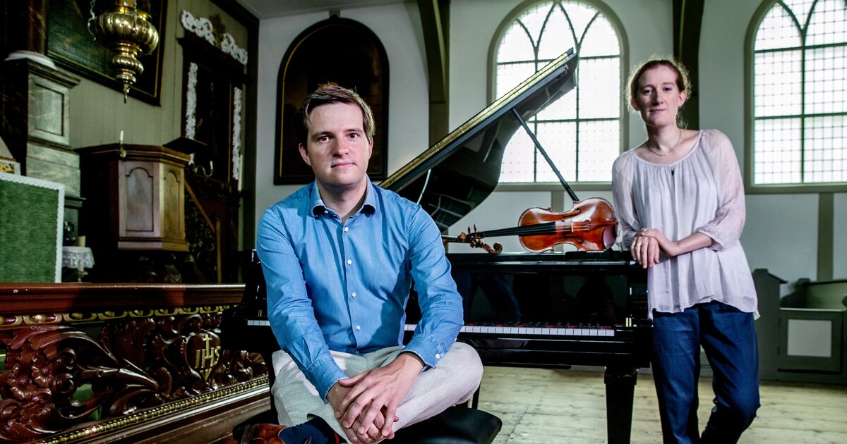 Violistenechtpaar biedt podium aan thuiszittende musici en zet eigen ...