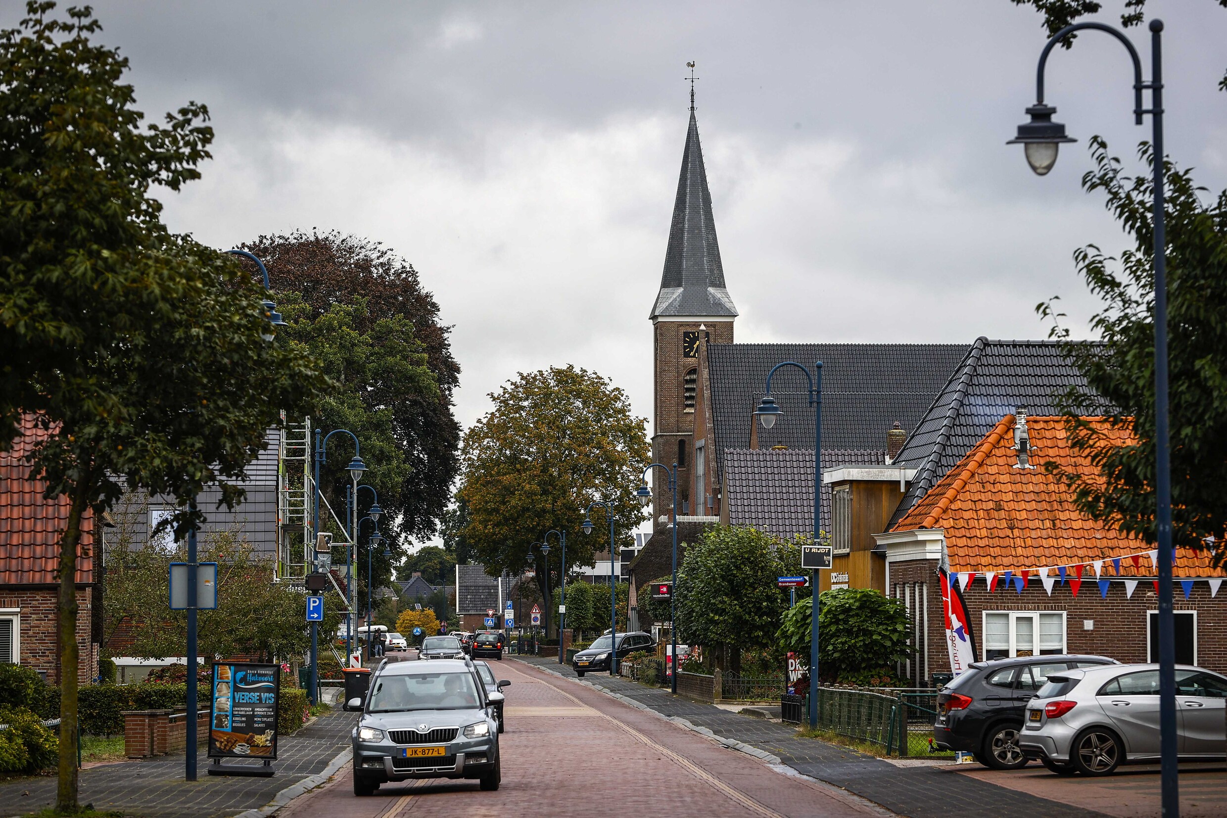 Minder bezoekers voor diensten Hersteld Hervormde Kerk Staphorst ...