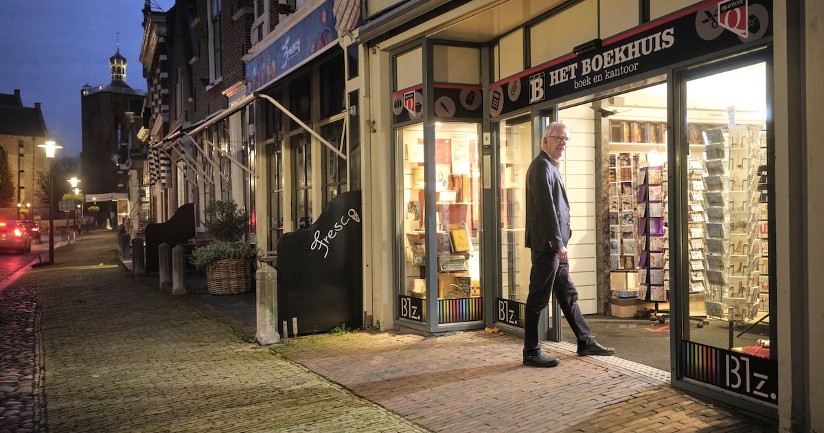 Het Boekhuis is de oudste winkel van Friesland, en nu ook hofleveranier ...