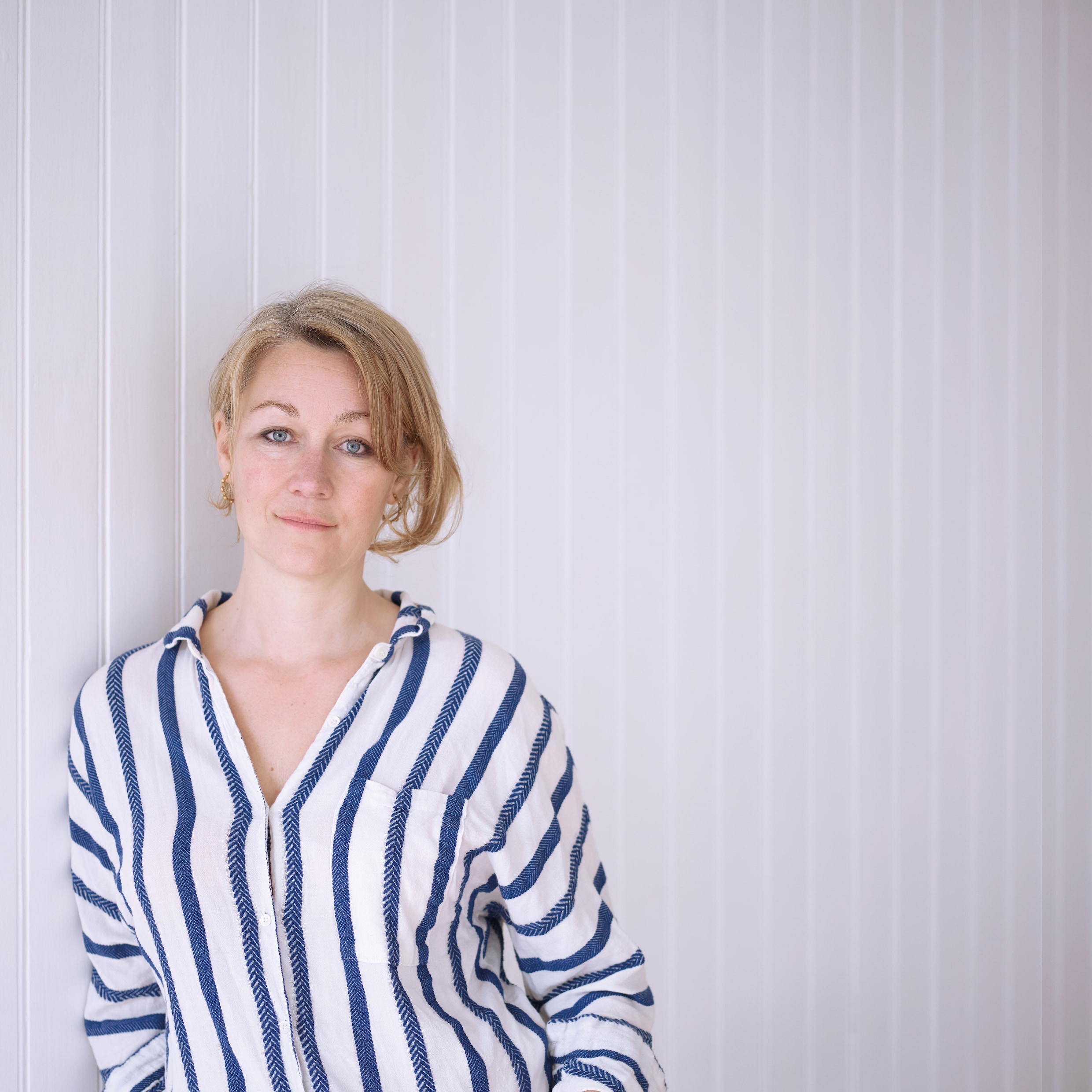 Anna Hope prikt in ‘Verwachting’ de kauwgombel van het happy end door ...