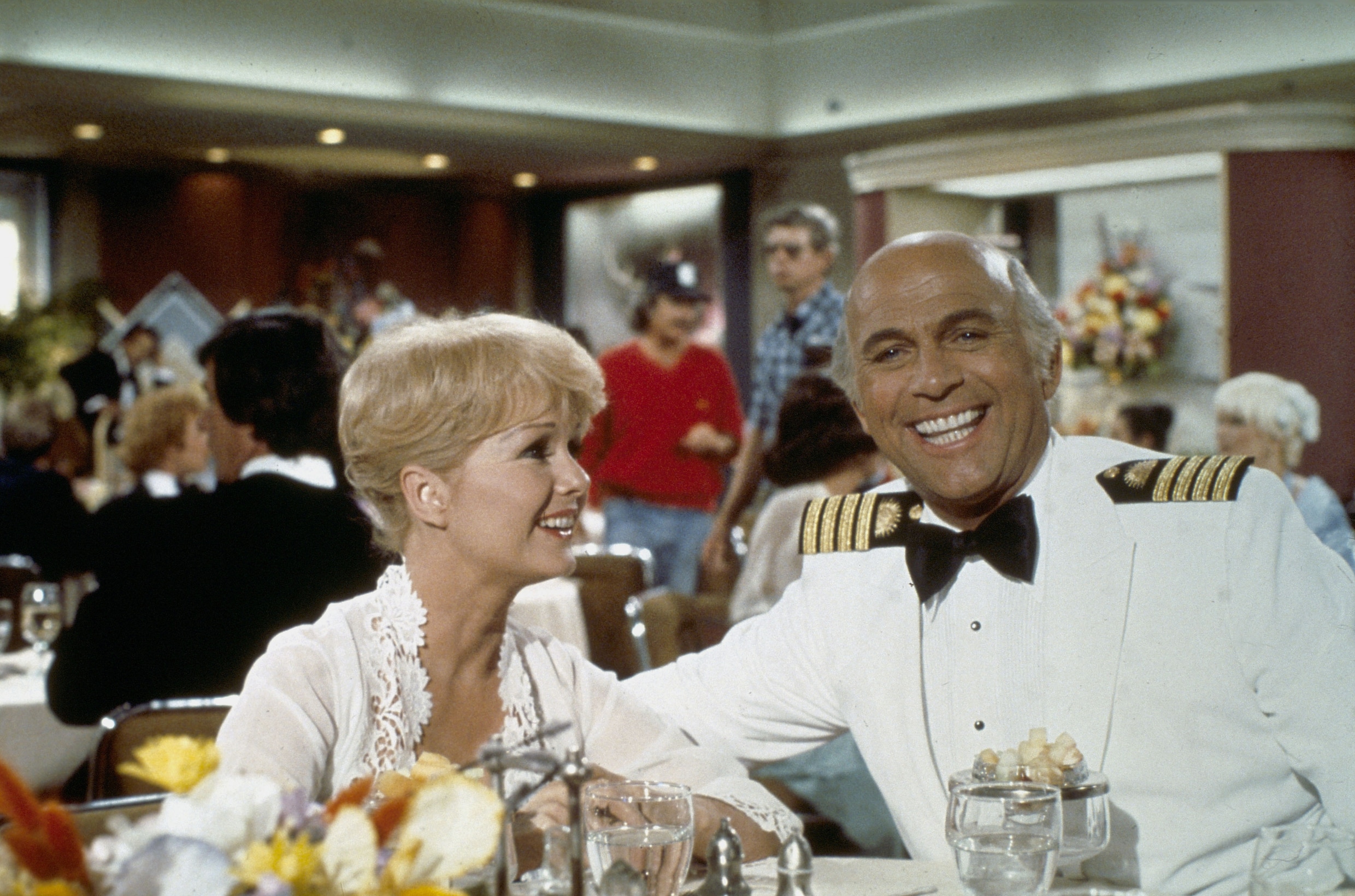 Love Boat-acteur Gavin MacLeod (90) overleden | Trouw