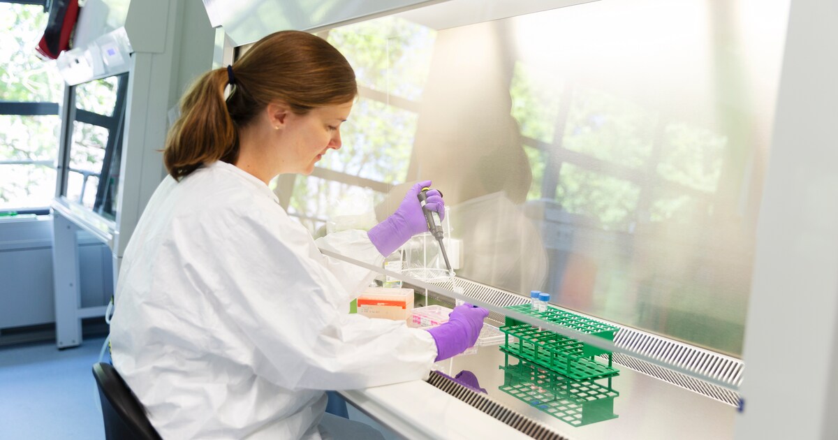 Het laatste vaccinlab van de overheid gaat toch in de verkoop, en dat ...