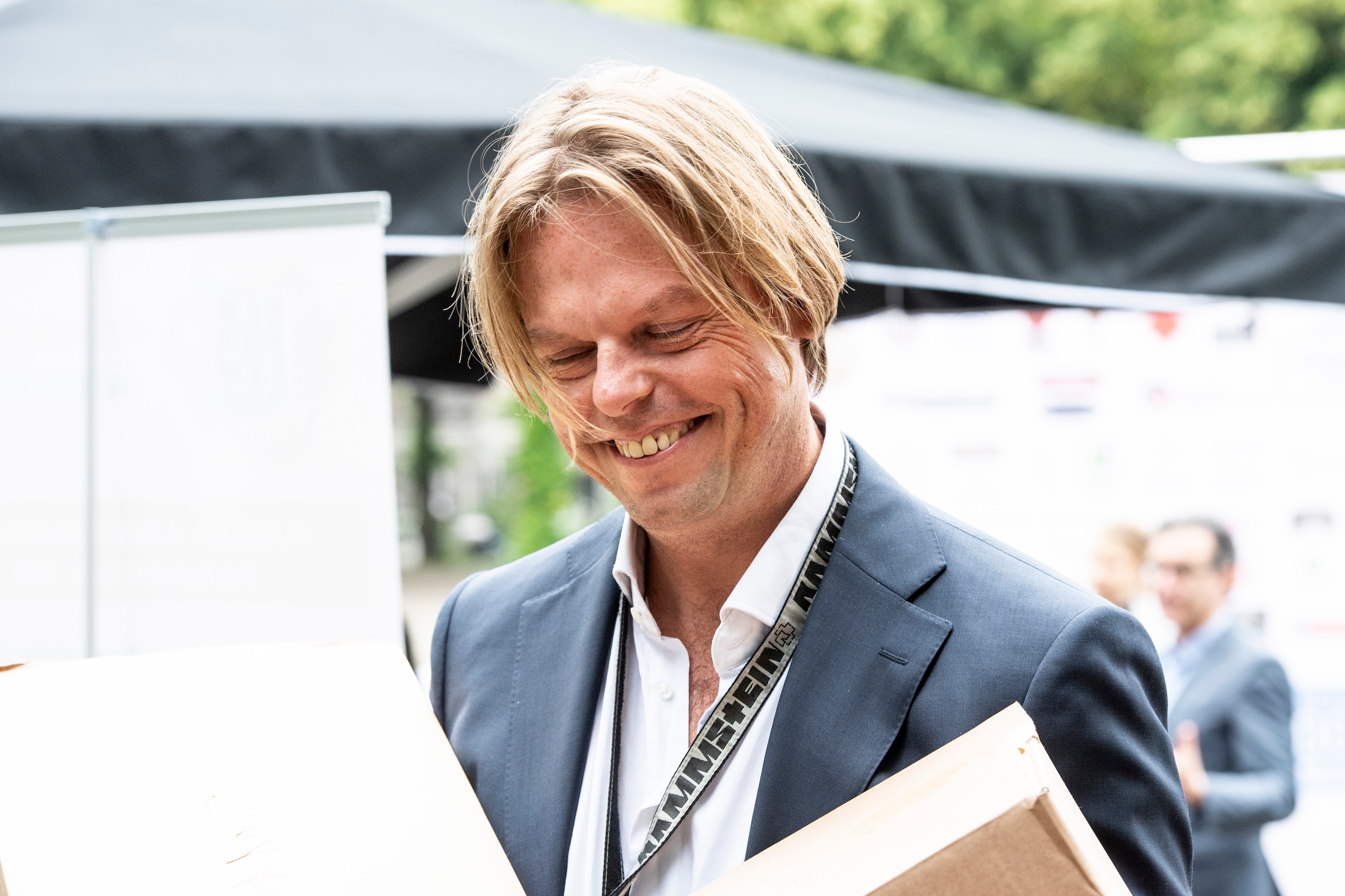 VVD-Kamerlid stapt op vanwege ‘ijskoud’ asielakkoord | Trouw