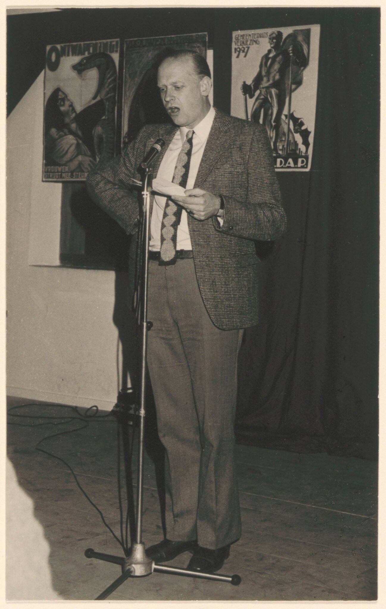 Ad Breevaart (1932-2021) was de meest geliefde hulpsinterklaas van ...