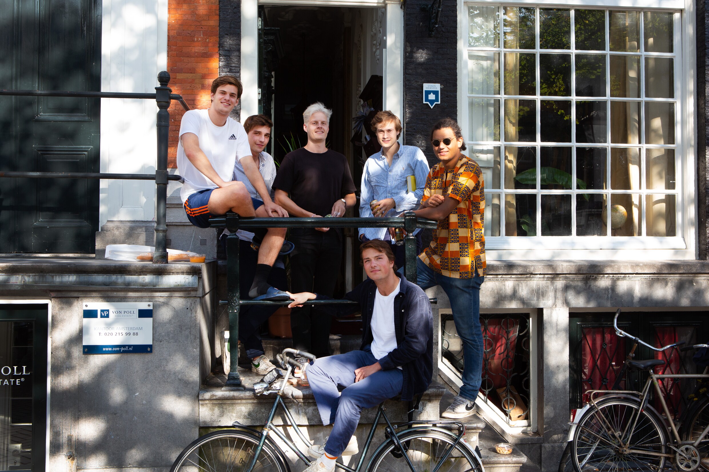 Het corps is vooral een warm bad | Trouw