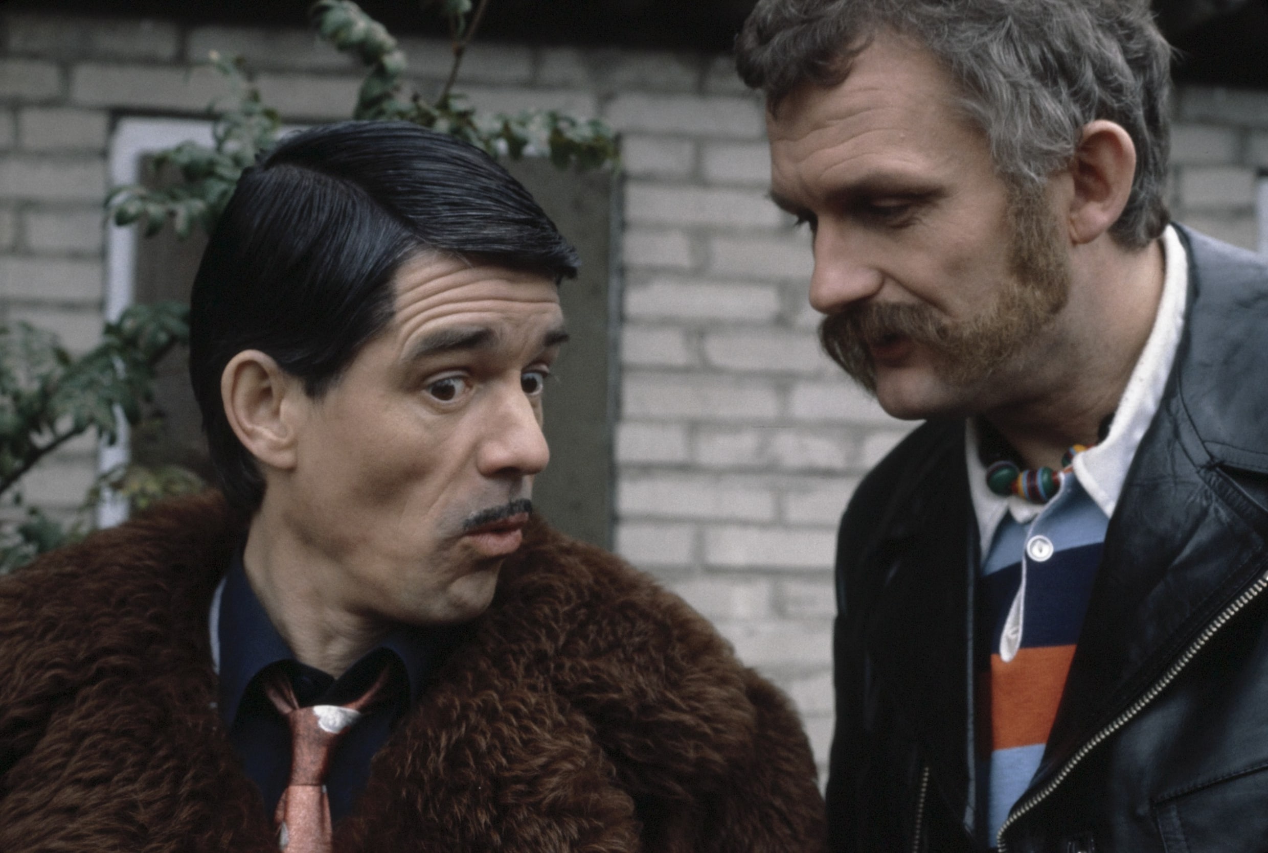 Wim de Bie (1939-2023), vertolker van legendarische typetjes, overleden ...