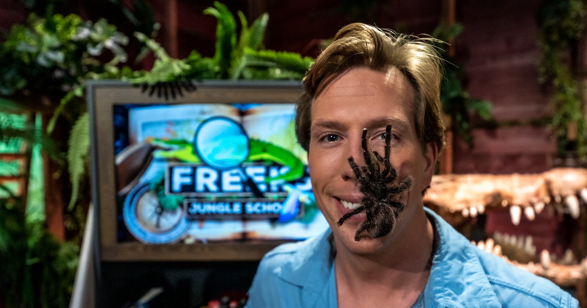 Freek Vonk moet naar ziekenhuis na incident met tijgermeerval | Trouw