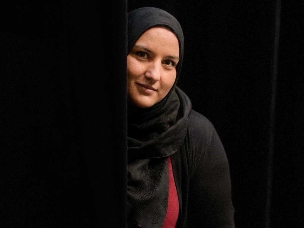 De zin van Nora Akachar: ‘There is no greater agony than bearing an ...