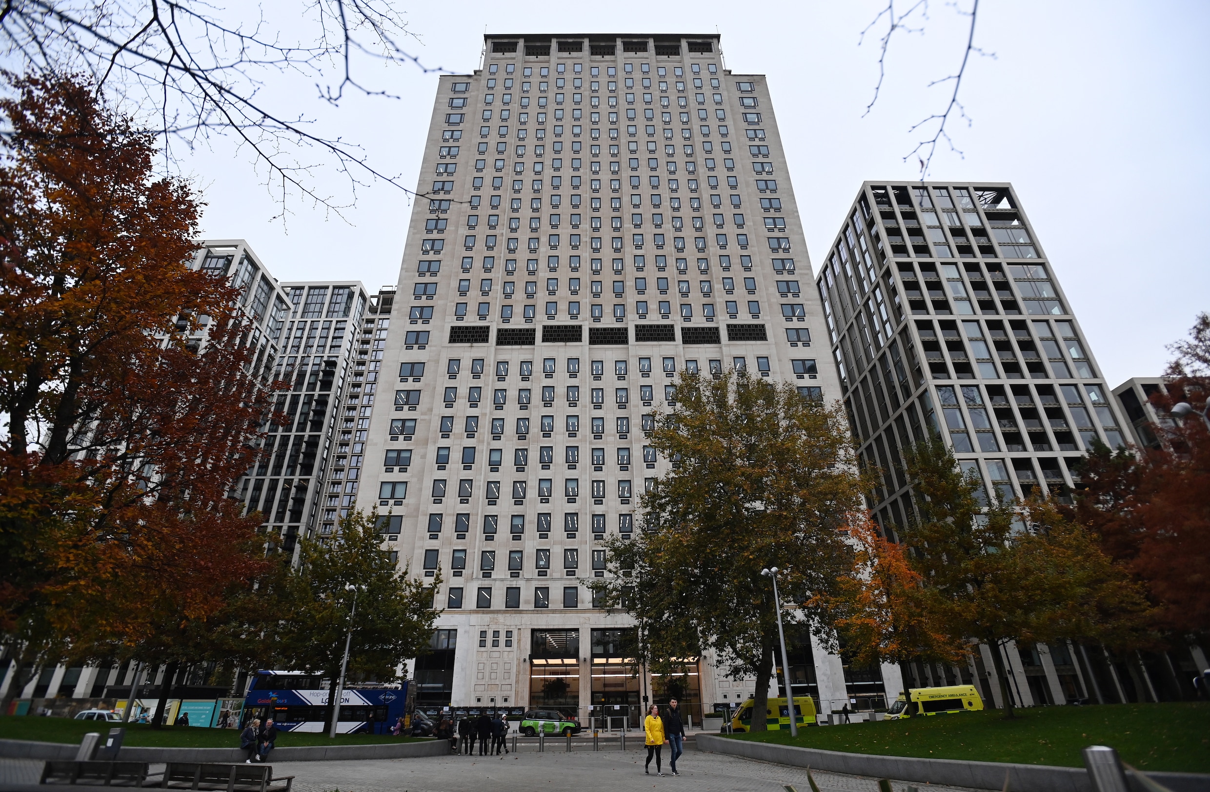 Shell vertrekt uit Nederland om een slagvaardiger bedrijf te worden. Of ...