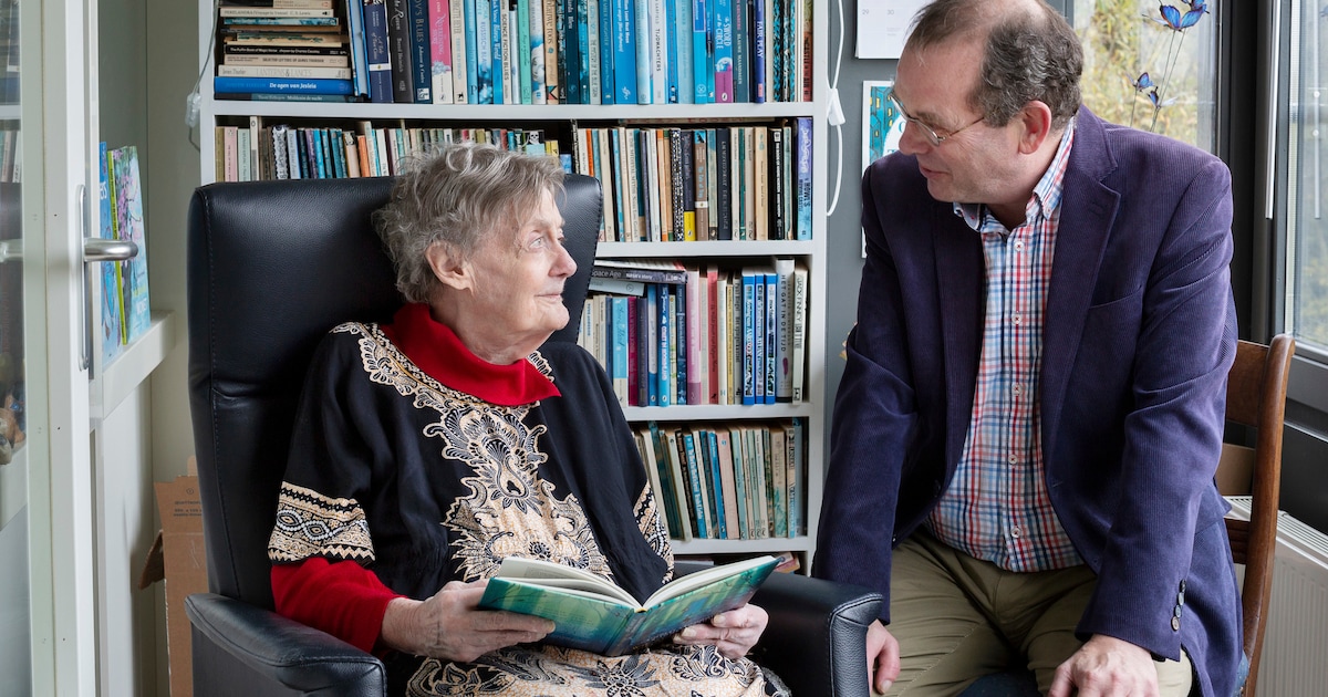 Grande dame van de jeugdliteratuur Tonke Dragt (93) bleef maar ...