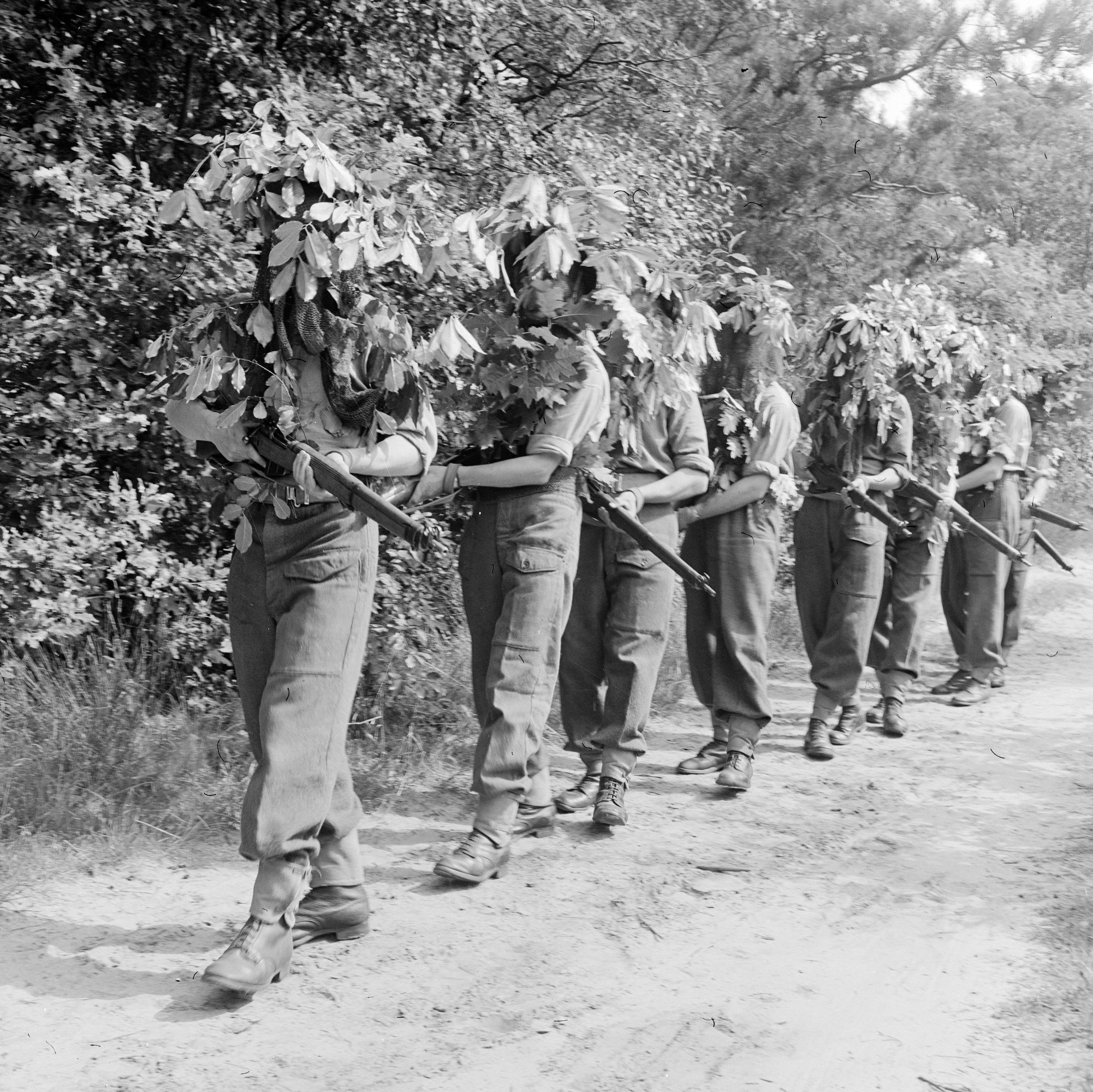 De Knil-militairen die uit Atjeh terugkeren, hebben heimwee naar een ...
