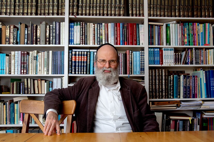 Psychiater Fedia Jacobs leerde: als we doden zien, gaan we zelf een ...