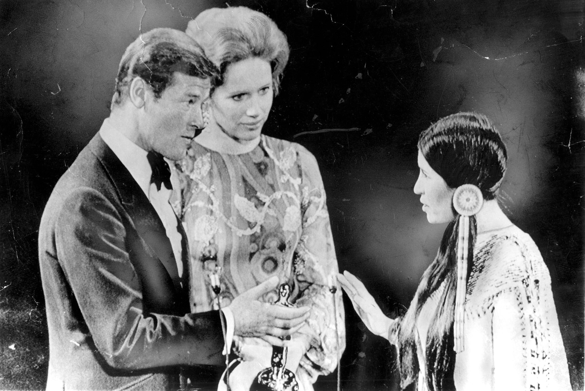 Oscars bieden na 50 jaar excuses aan inheemse actrice aan | Trouw
