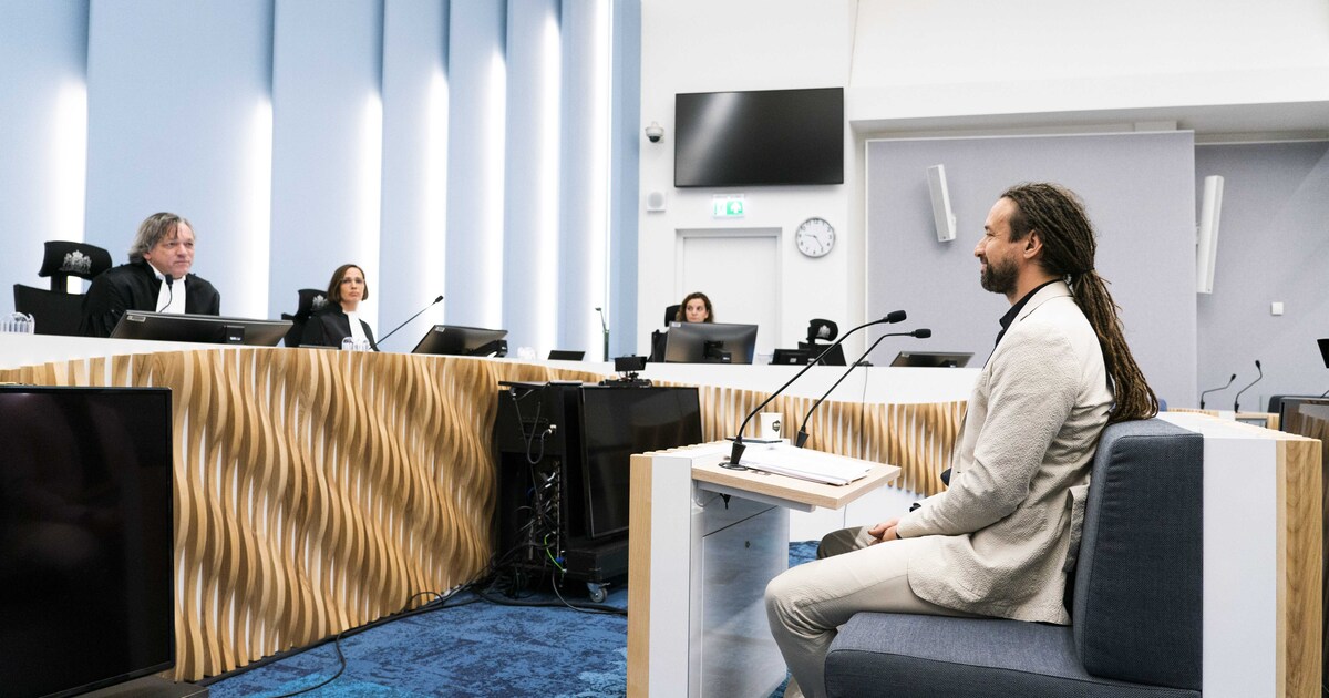 Engel doet pro forma vast zijn beklag over een politiek proces | Trouw