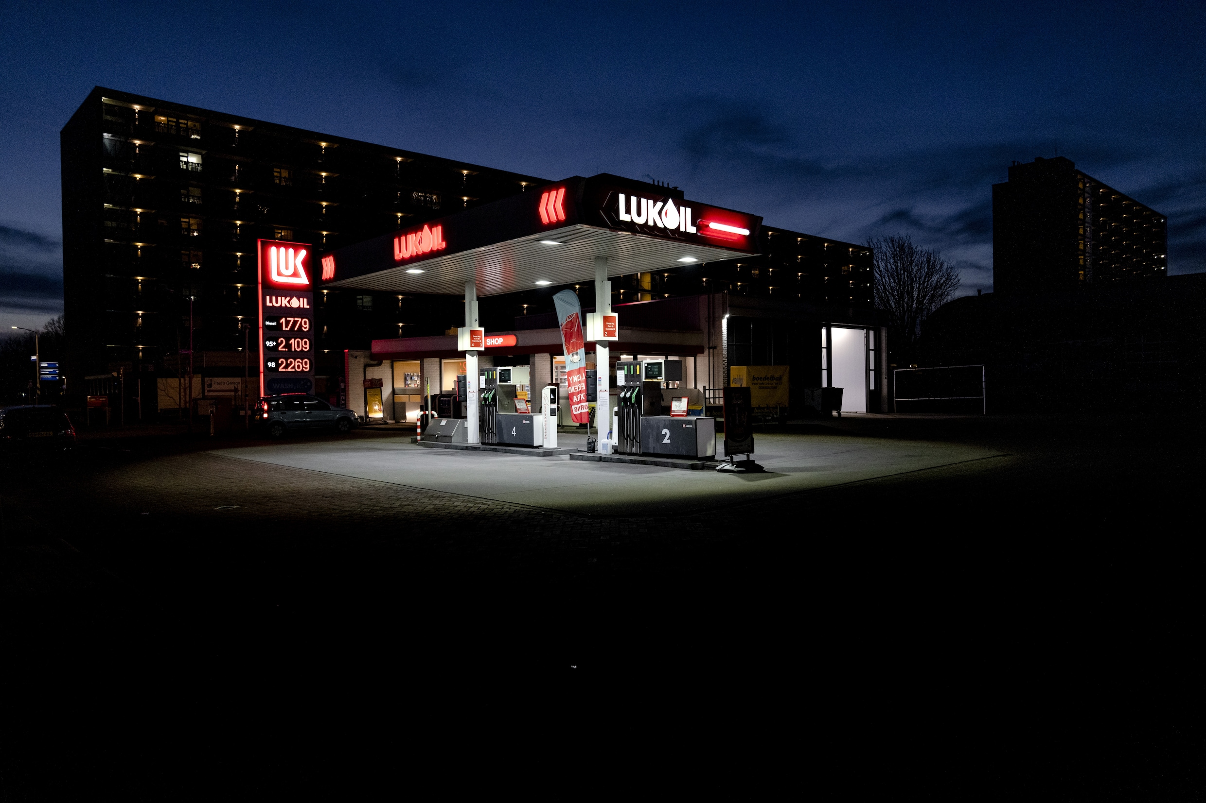 Zeeuwse raffinaderij zwijgt liever over haar Russische mede-eigenaar ...