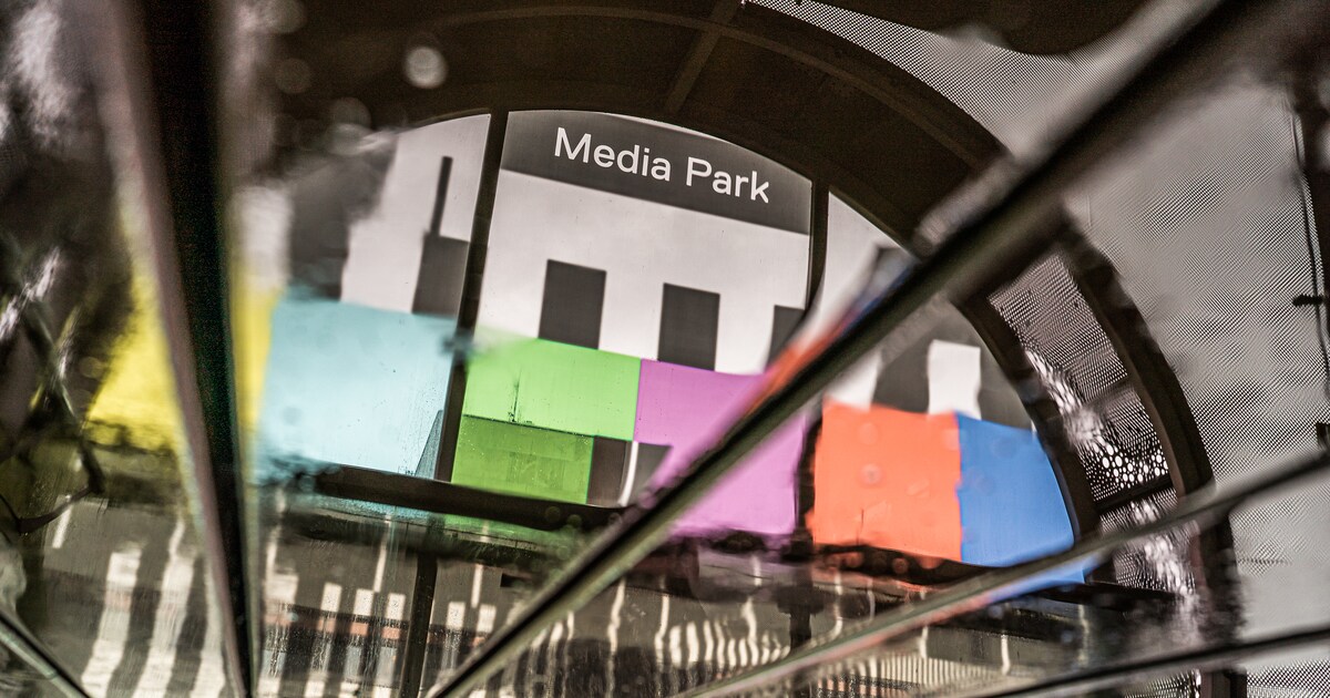 Publieke omroep mag streamingdienst NPO Start verder uitbreiden | Trouw