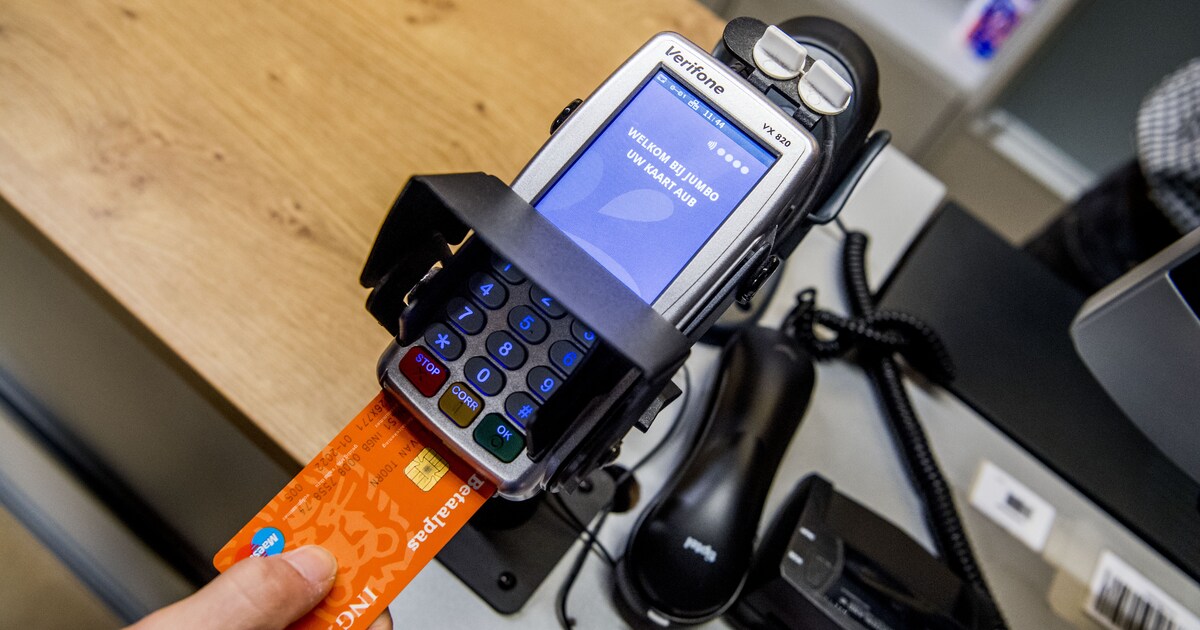 Contant geld raakt verder uit beeld maar verdwijnt voorlopig niet | Trouw