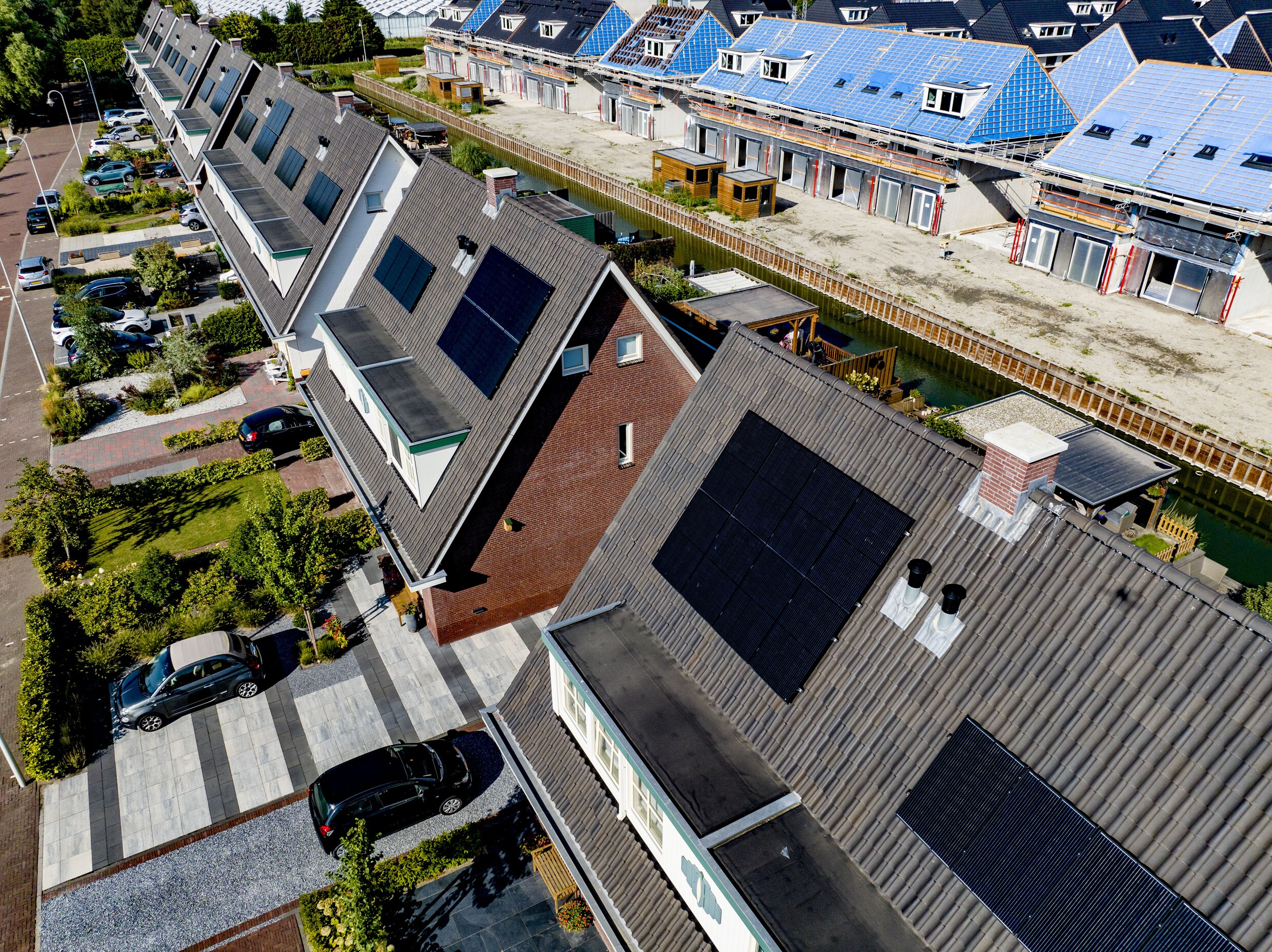 Nog nooit zo veel stroom opgewekt door zonnepanelen als in augustus | Trouw